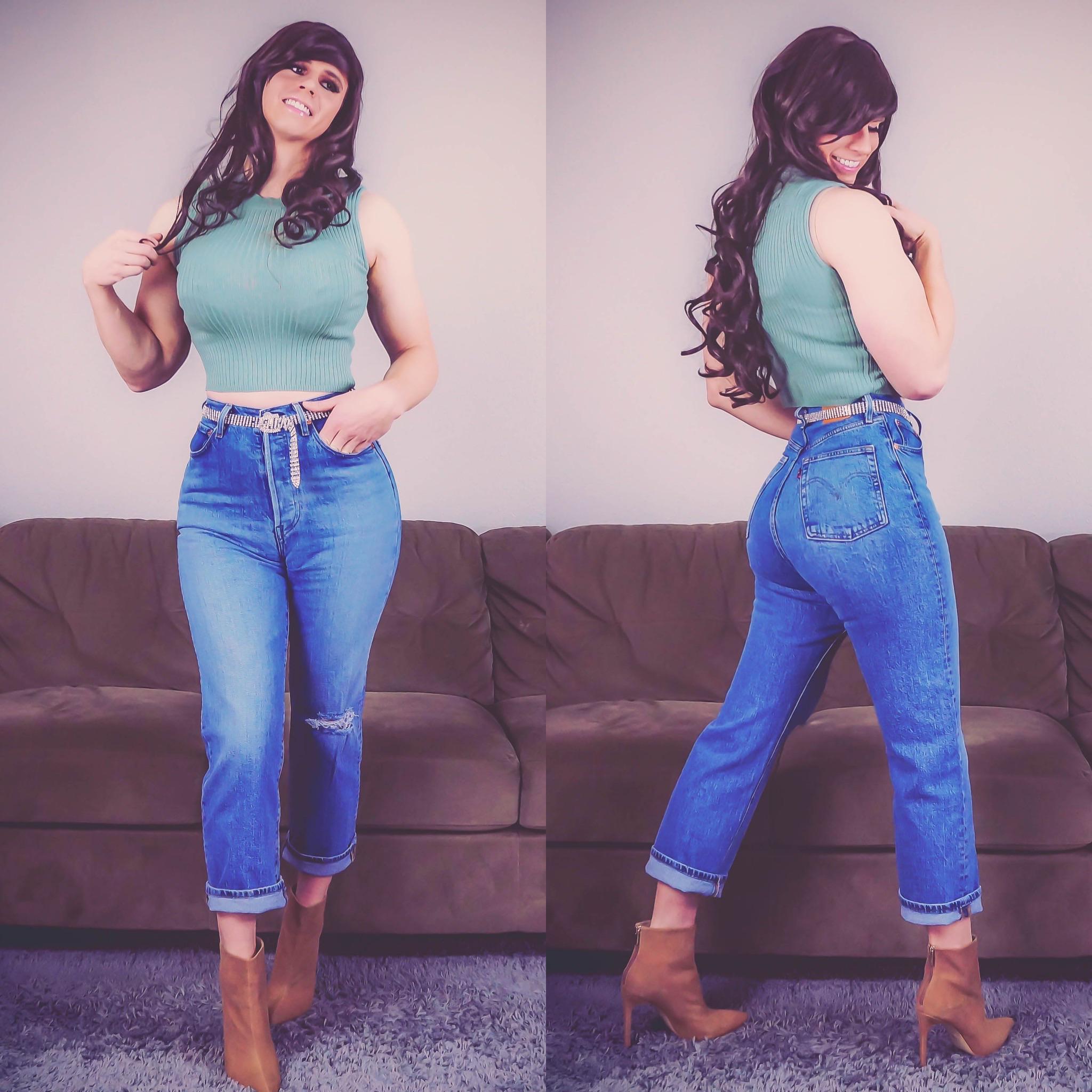 Wifey material?? | Scrolller