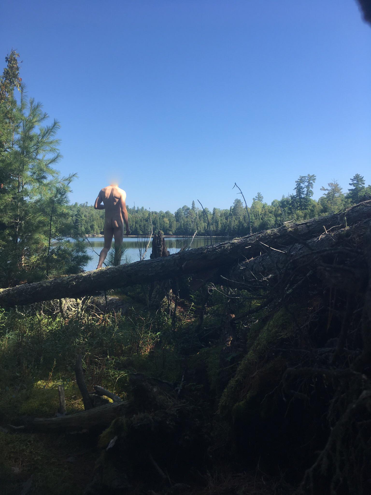 Wilderness happy place (M) | Scrolller