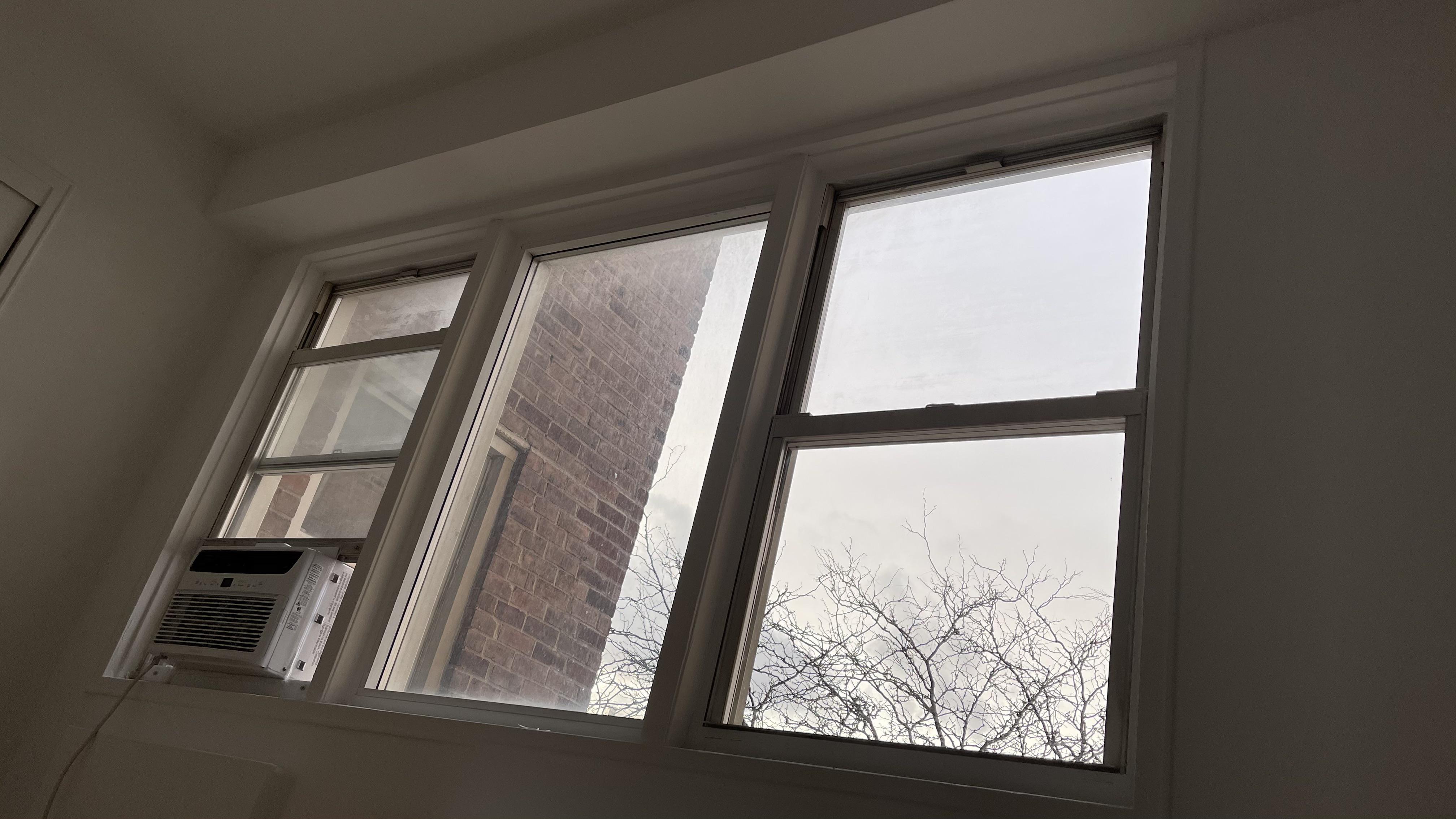 Window treatment options in a rental unit? | Scrolller
