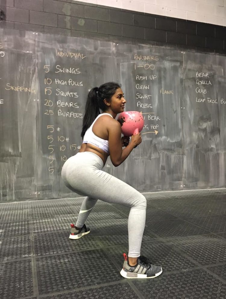 Indian squats | Scrolller