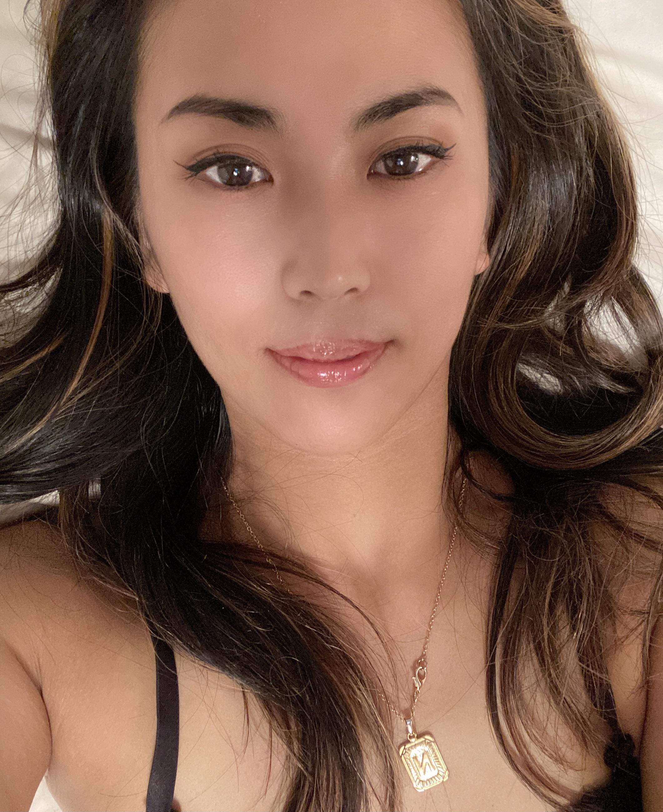 Wish you all a happy new year!(32F) | Scrolller