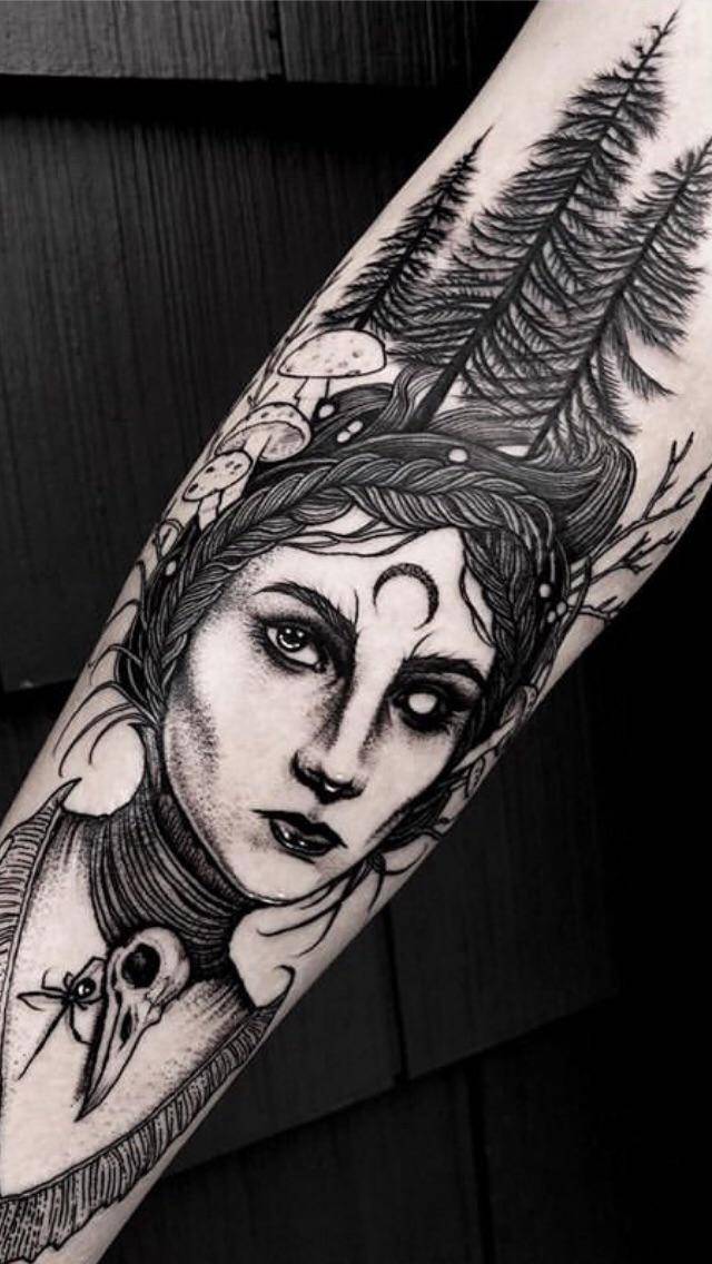 Witch of the Wood, done by Ryan at the Black Veil, Salem ma | Scrolller