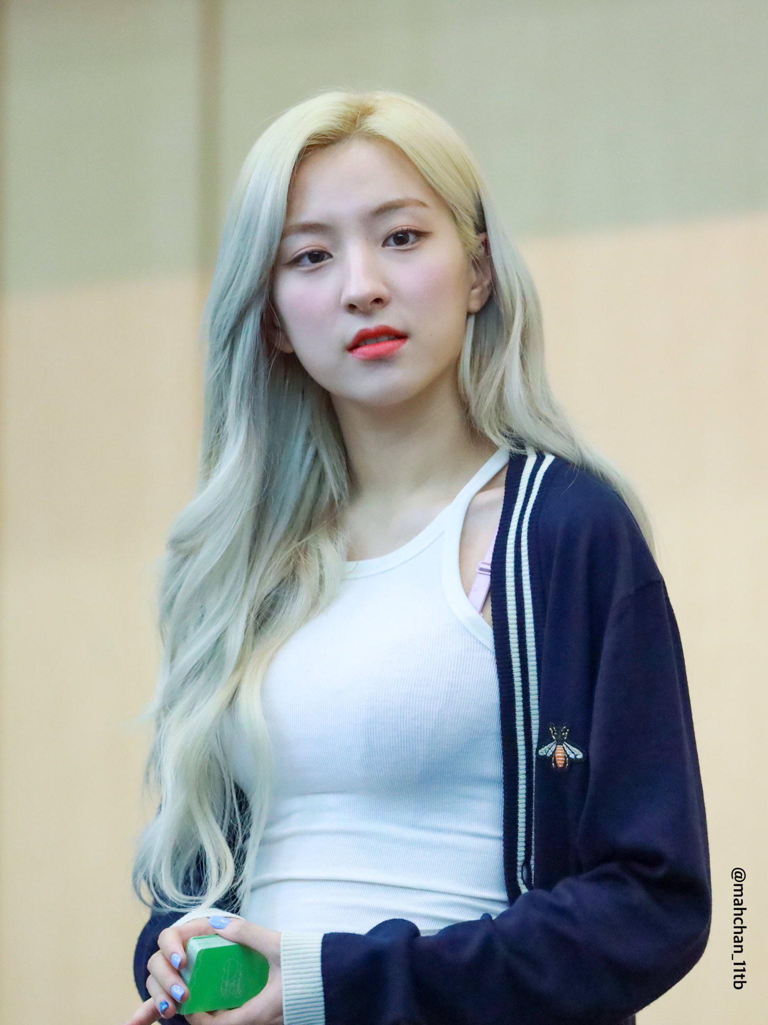 WJSN - Eunseo | Scrolller