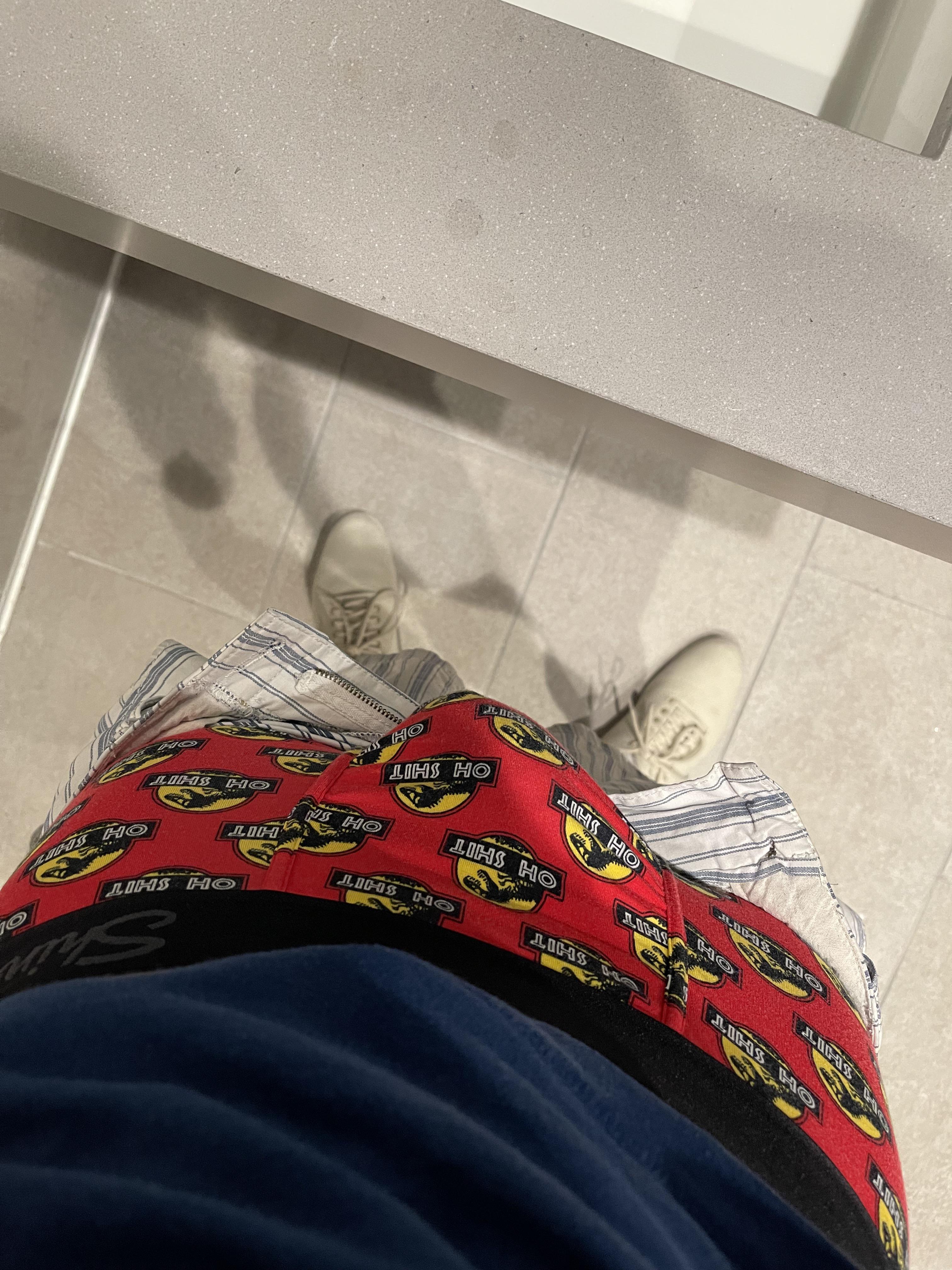 Work day vibes | Scrolller