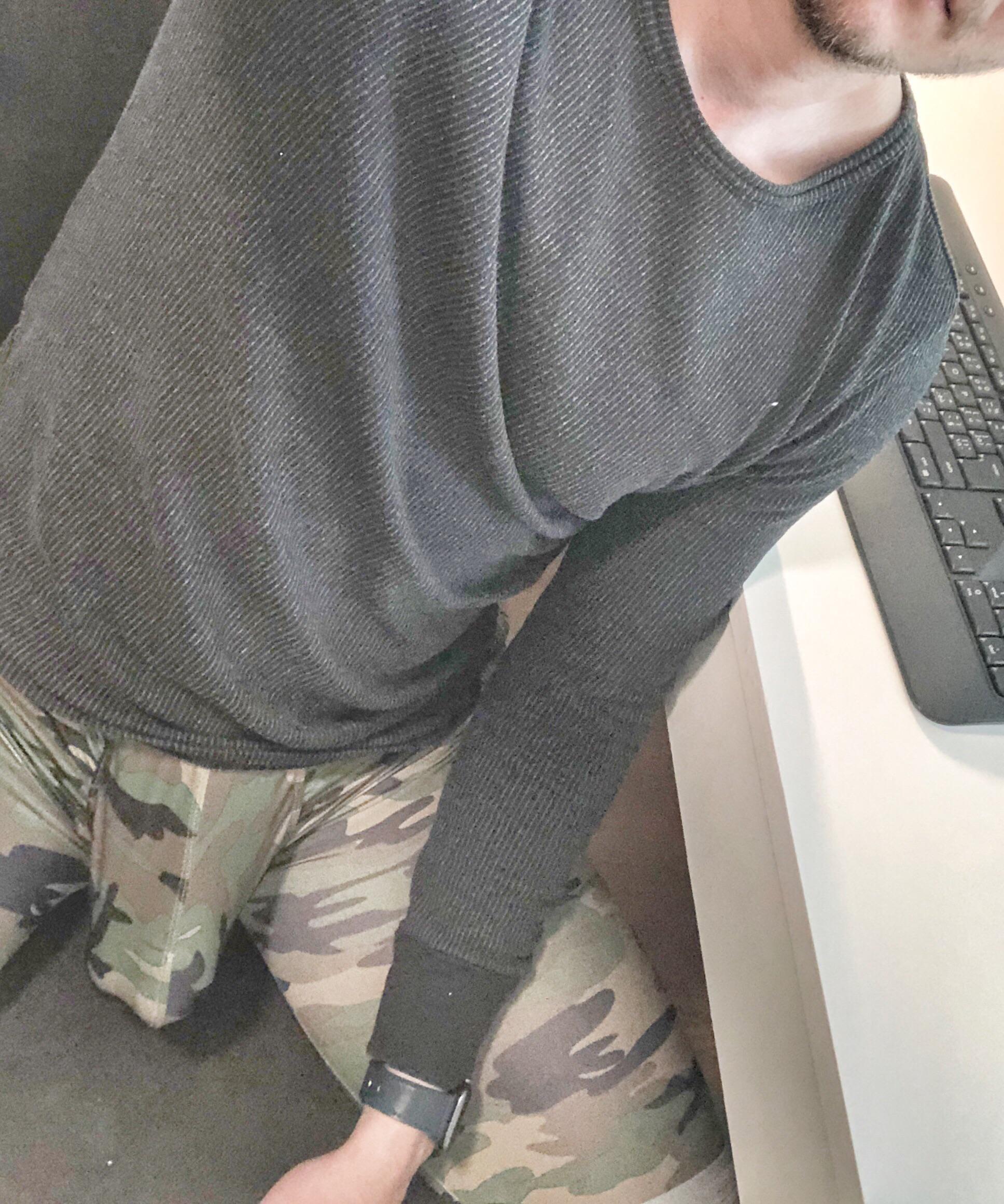 Working bulge | Scrolller