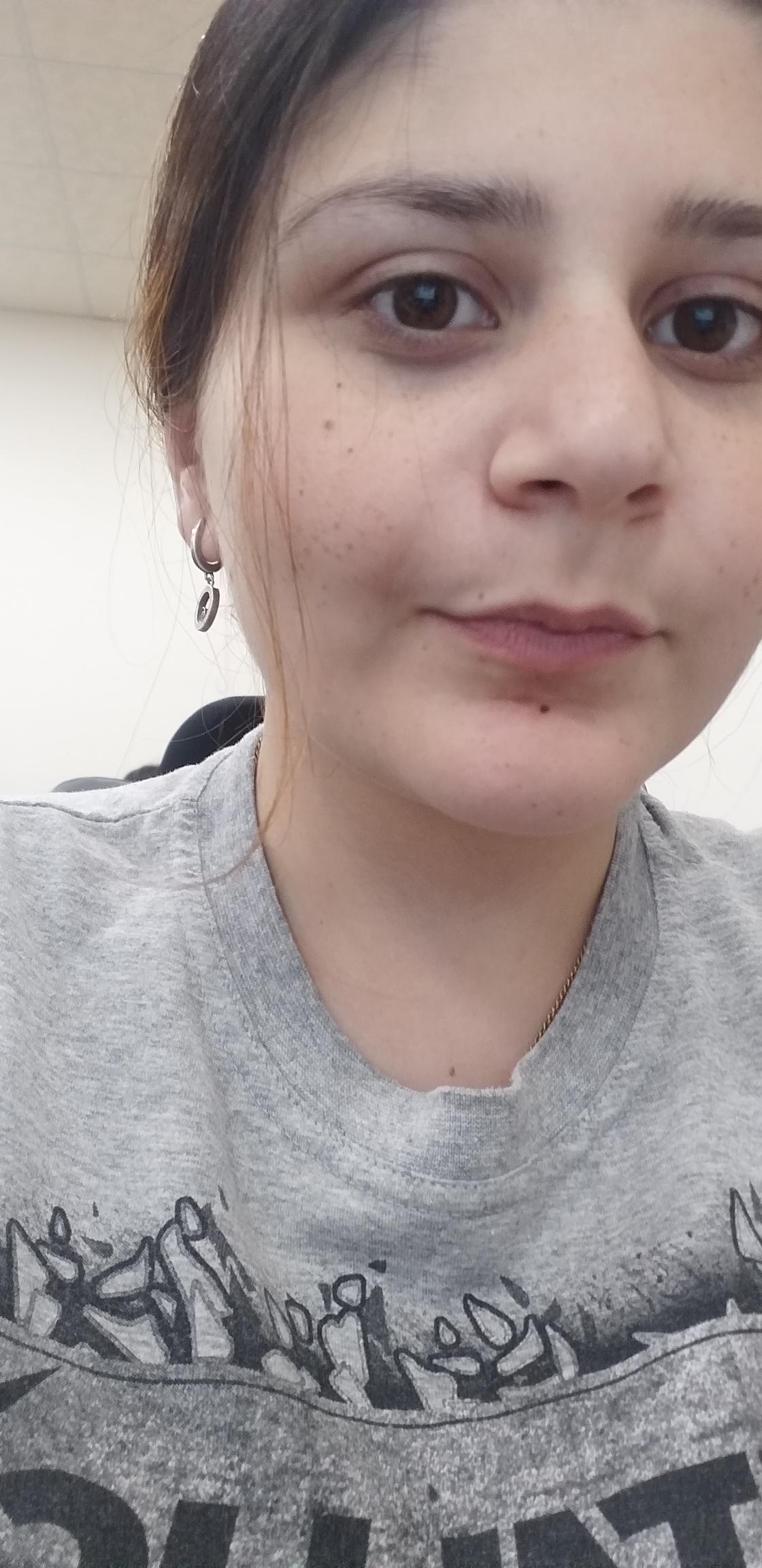 Working till 3 am (f22) | Scrolller