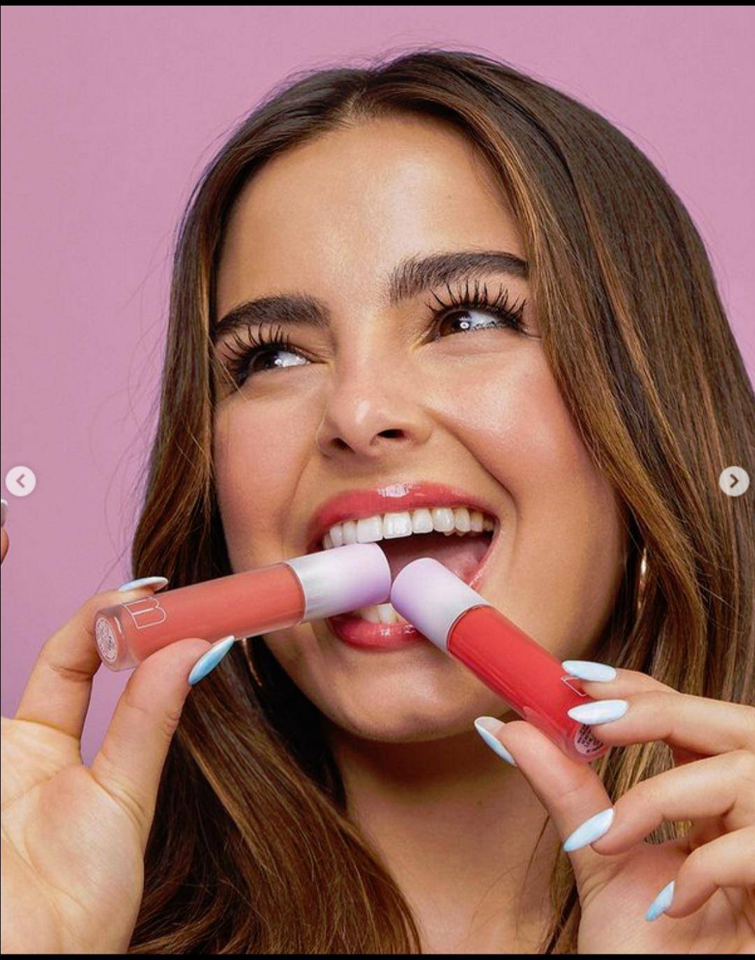 Would love to see Addison Rae take two cocks into her mouth | Scrolller