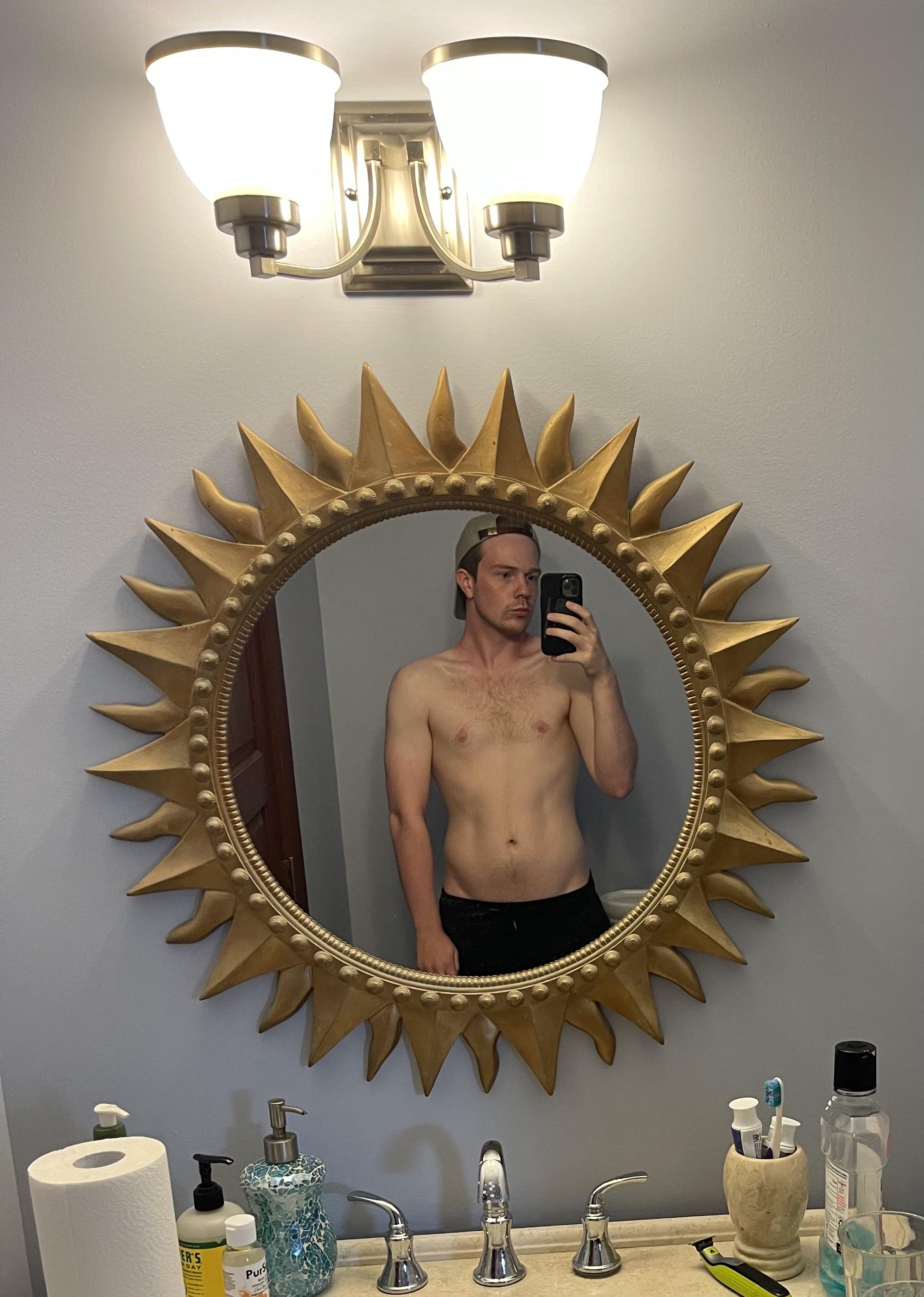 would you call me a twink, a twunk, or something else? | Scrolller