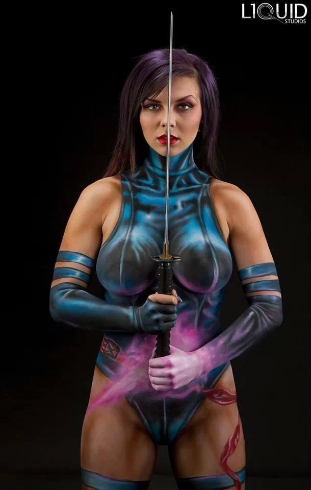 Katana Babe | Scrolller