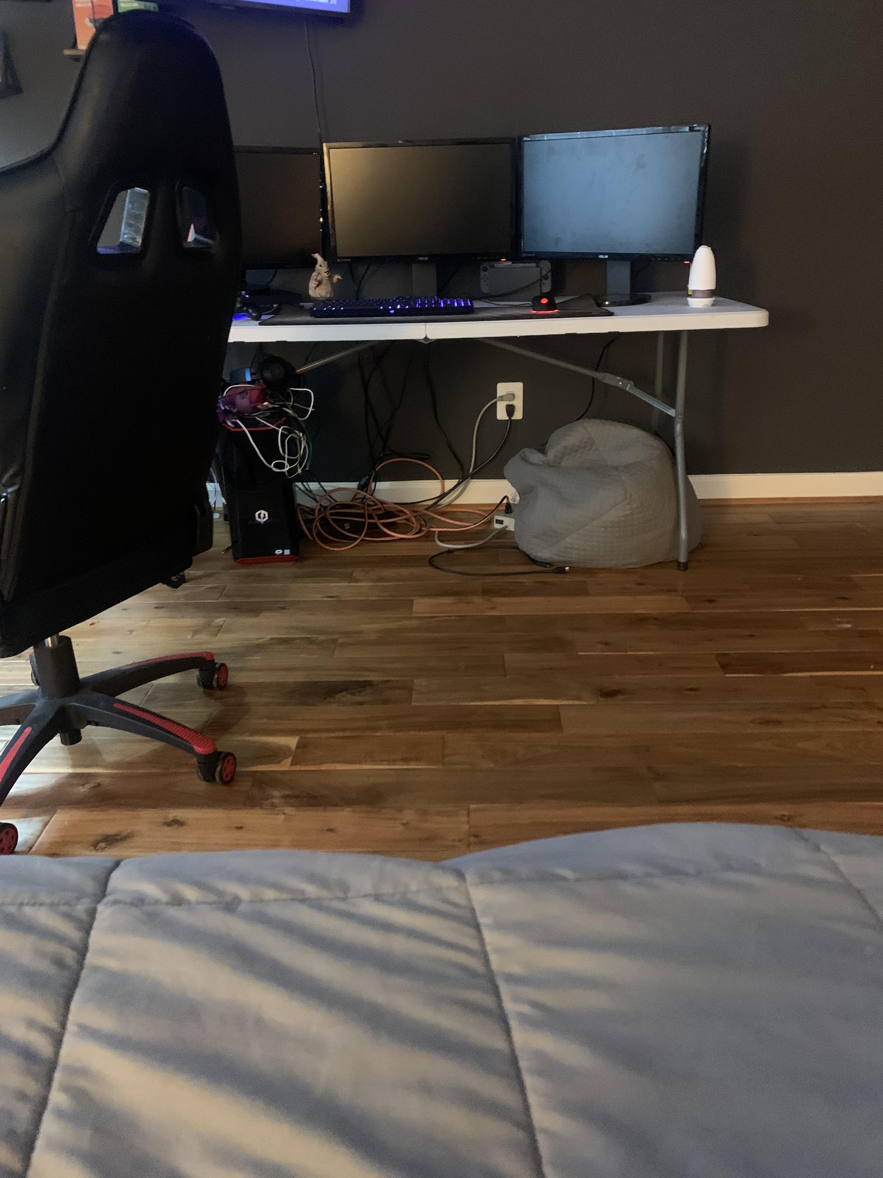 Y’all like my cable management😏 | Scrolller