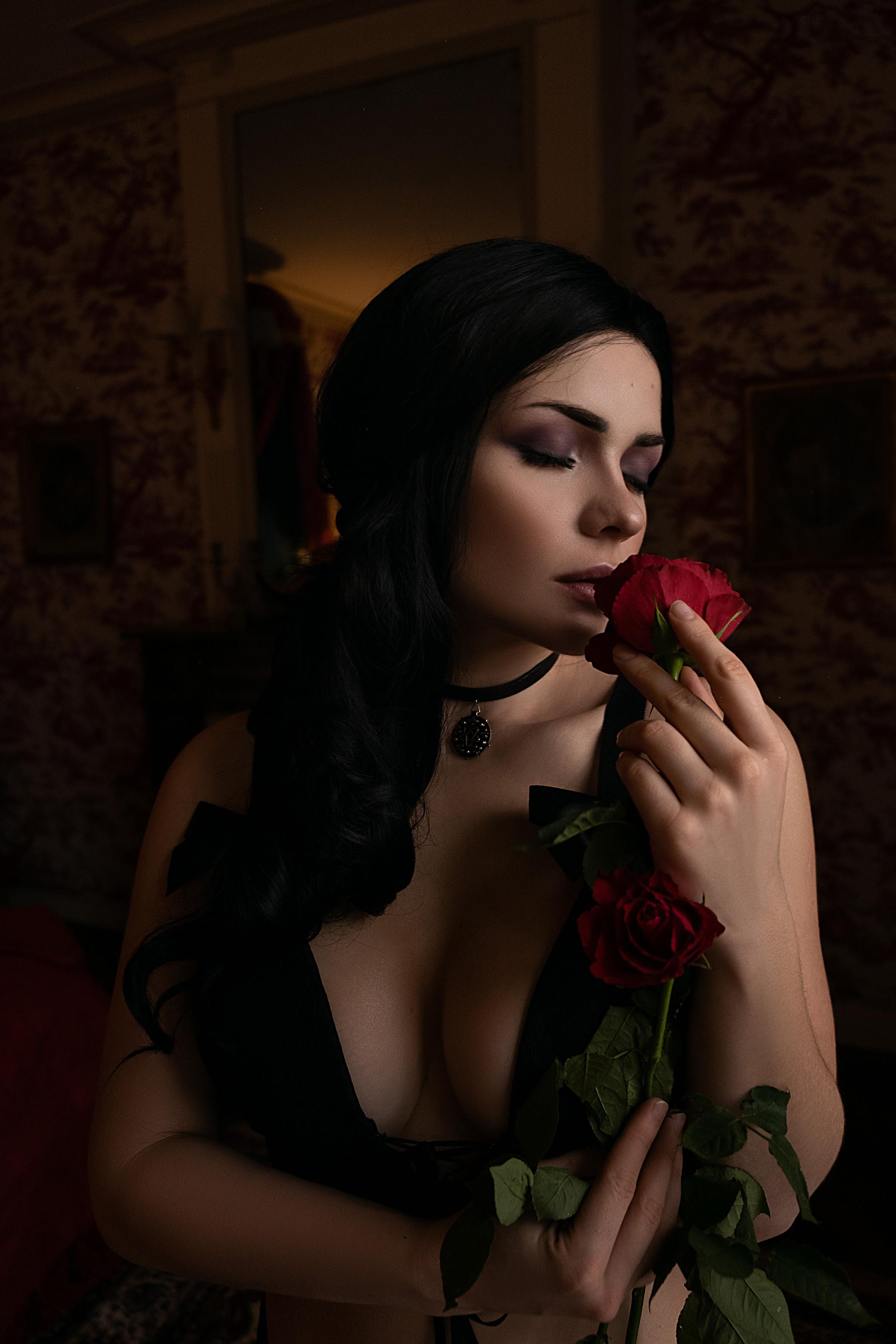 Yennefer HD | Scrolller