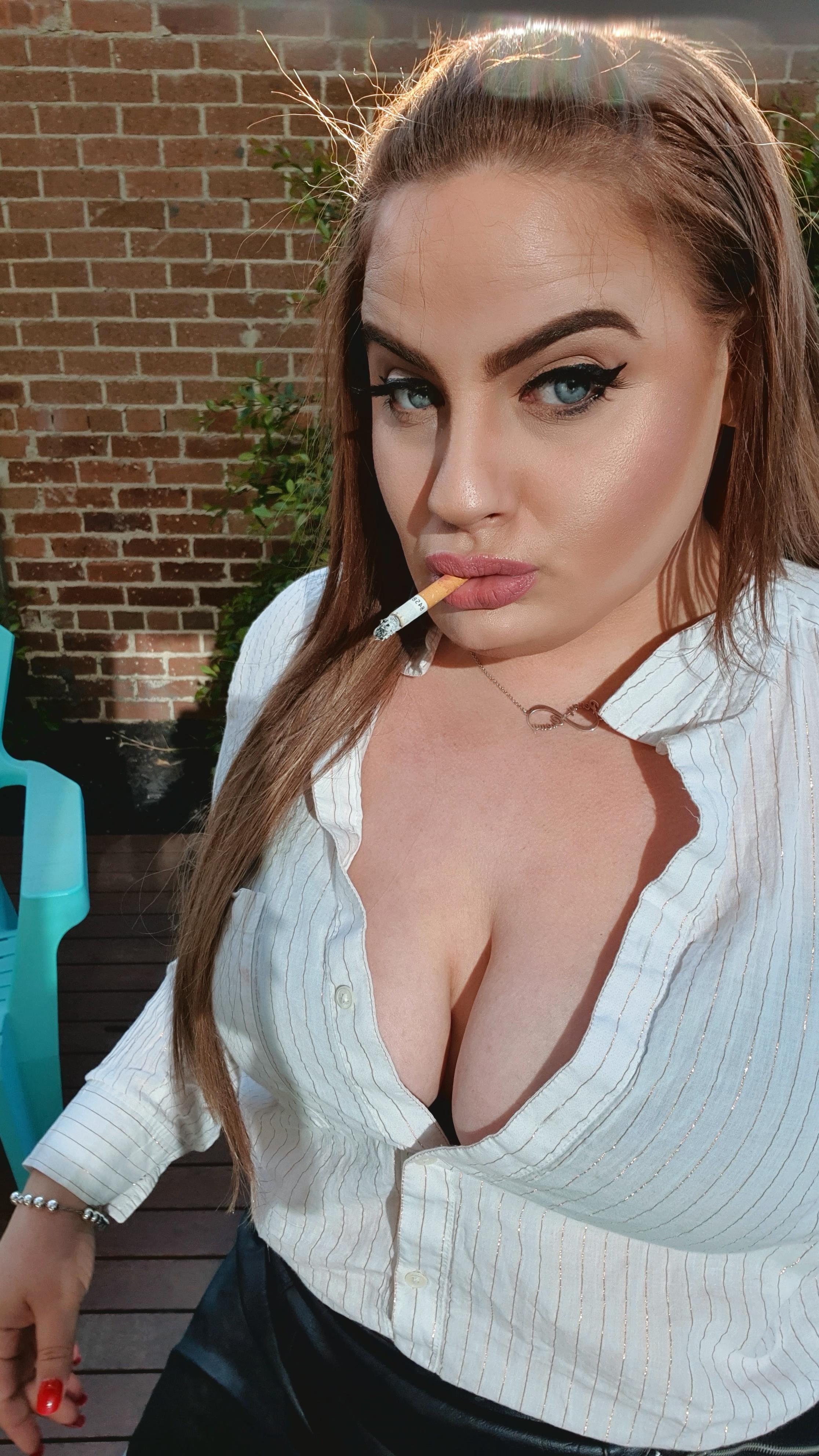 Yes boss? | Scrolller