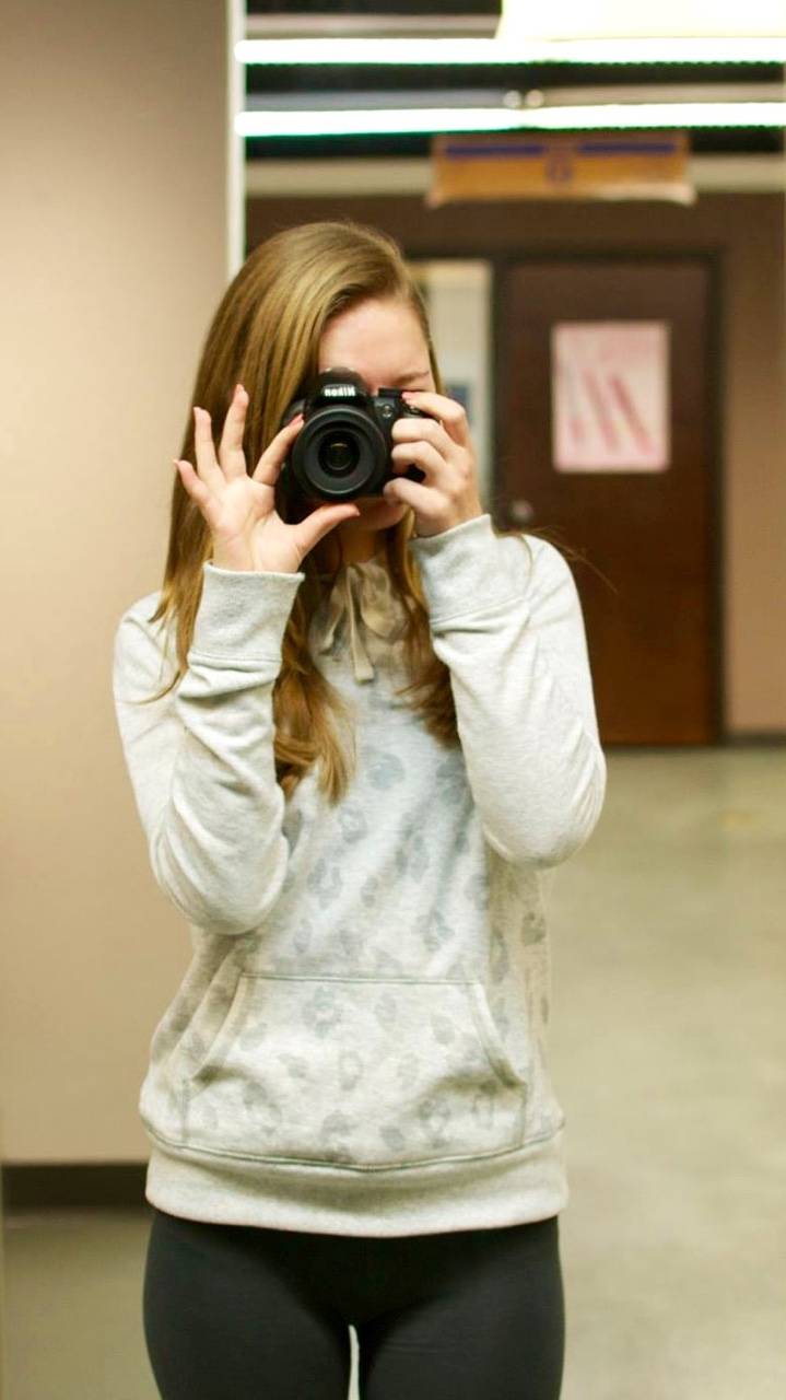 Yoga Pants And A Hoodie Scrolller