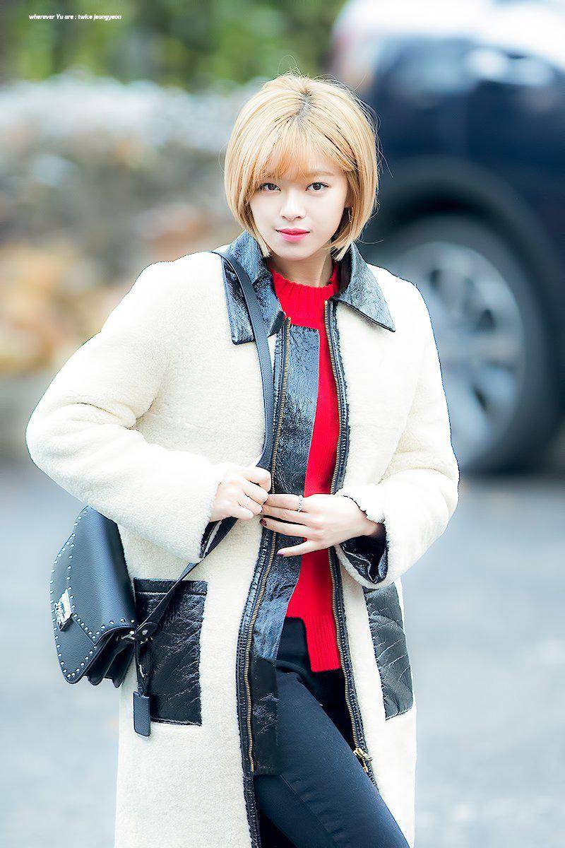 Yoo Jeongyeon | Scrolller