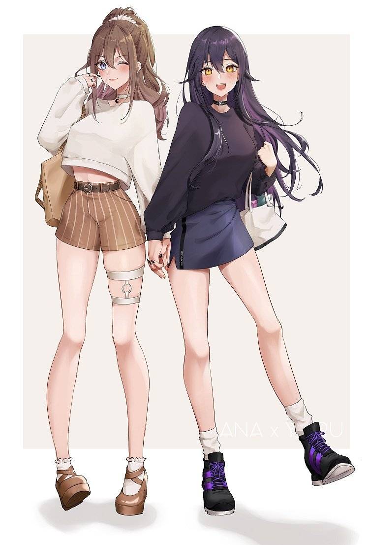 Yoru & Nana | Scrolller