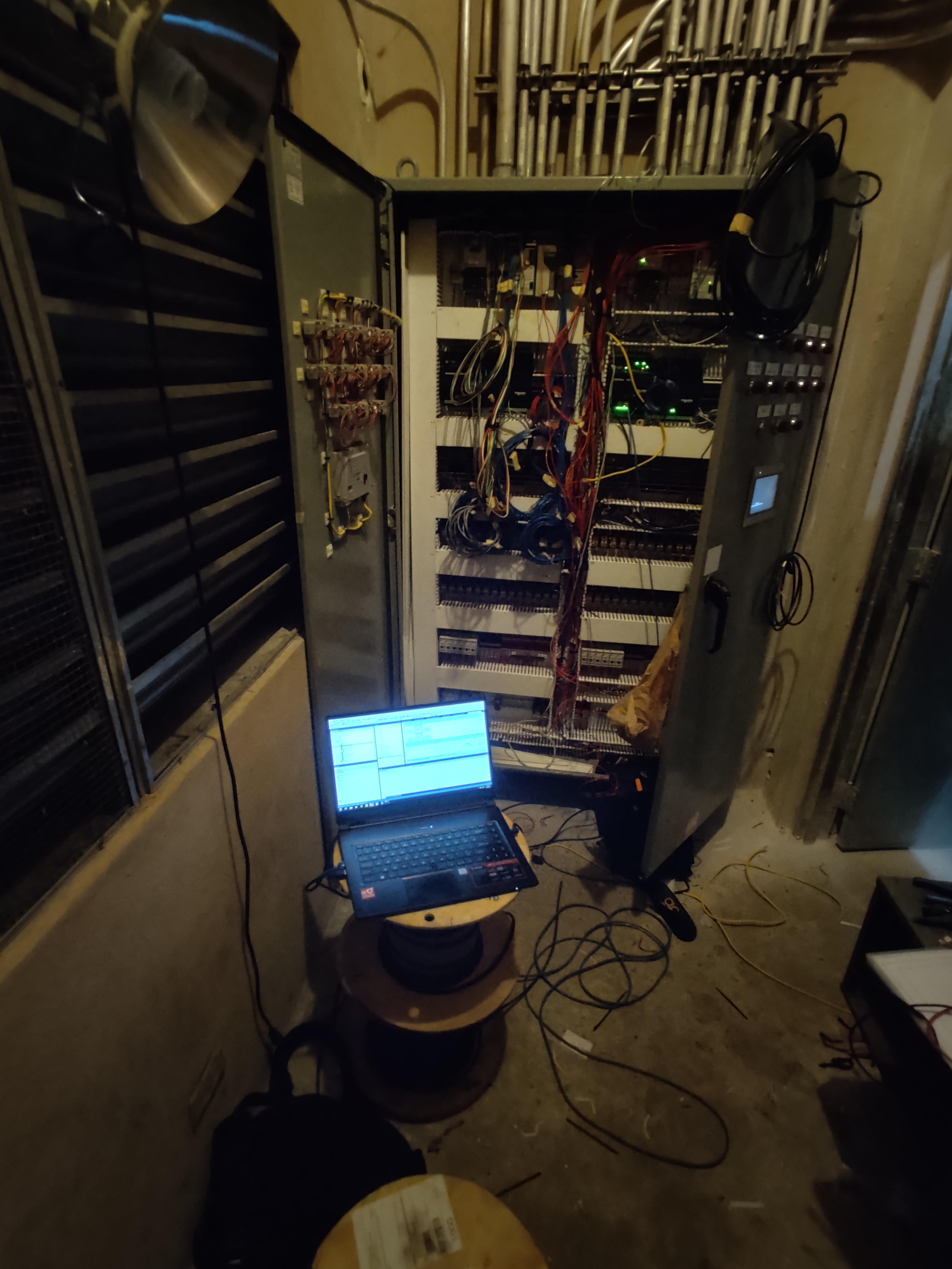 You guys get tables? | Scrolller