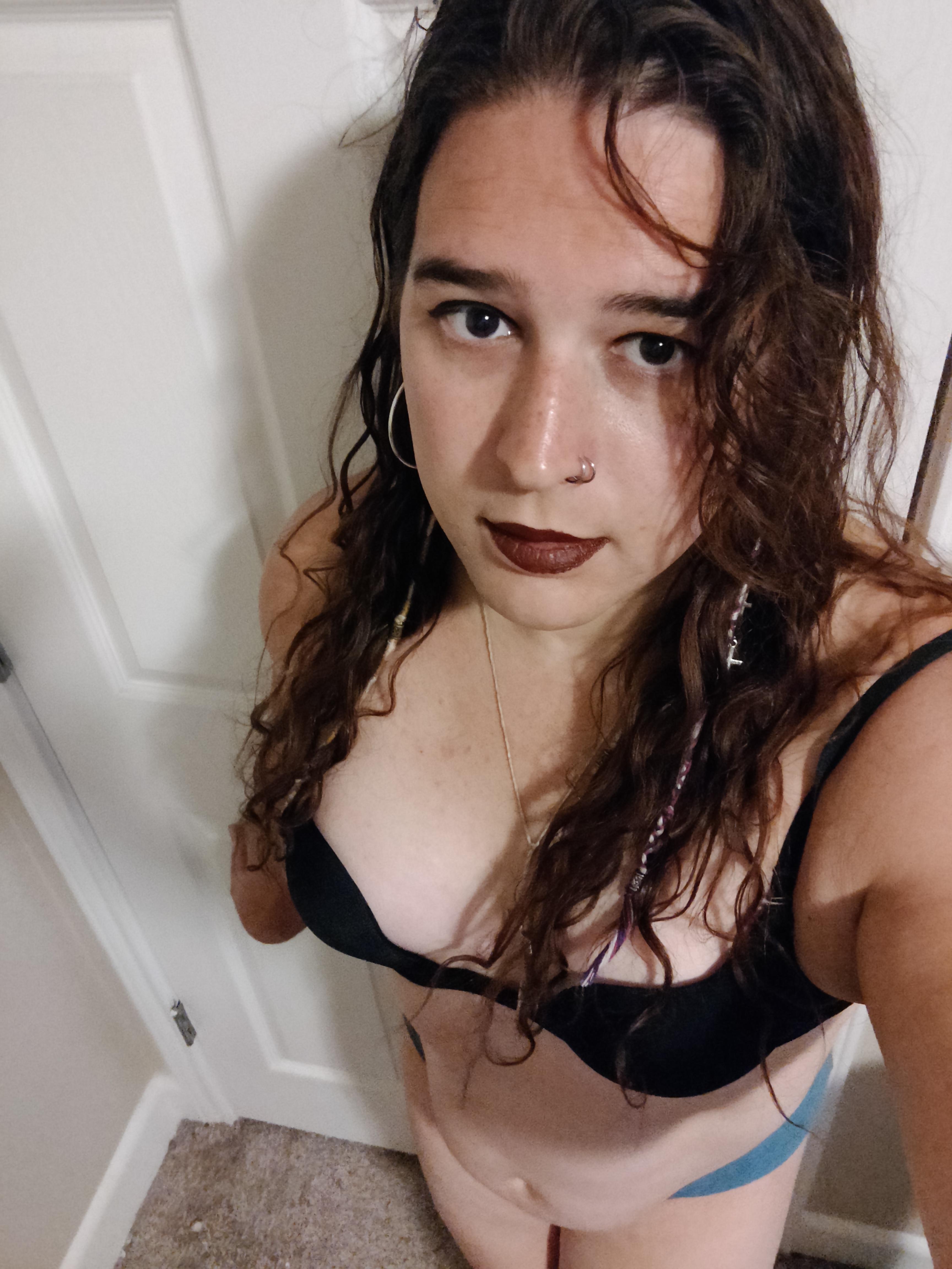 You have me against the door...now what? | Scrolller