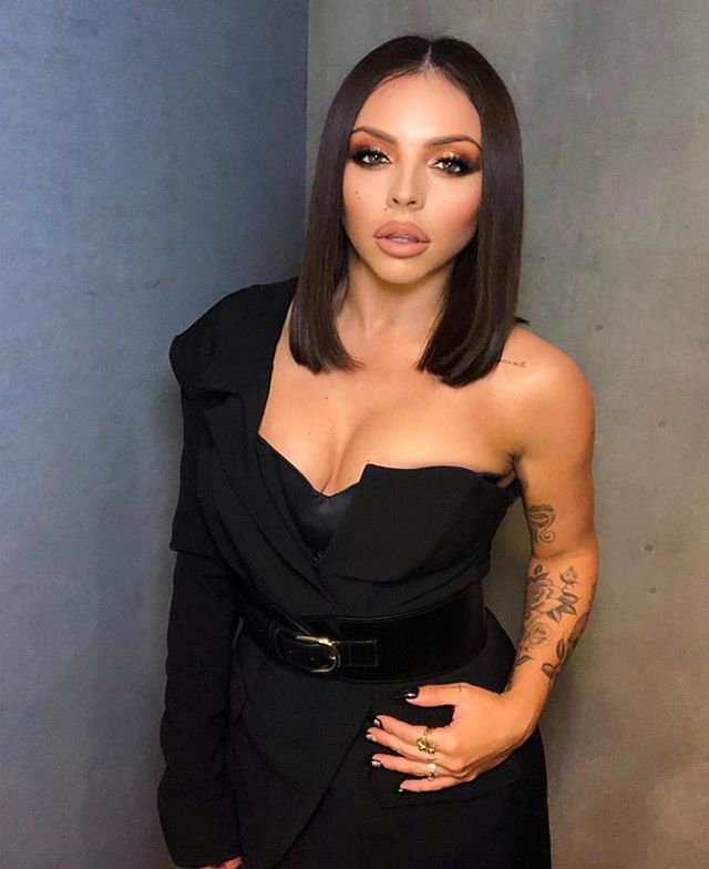 You should reveal them | Scrolller