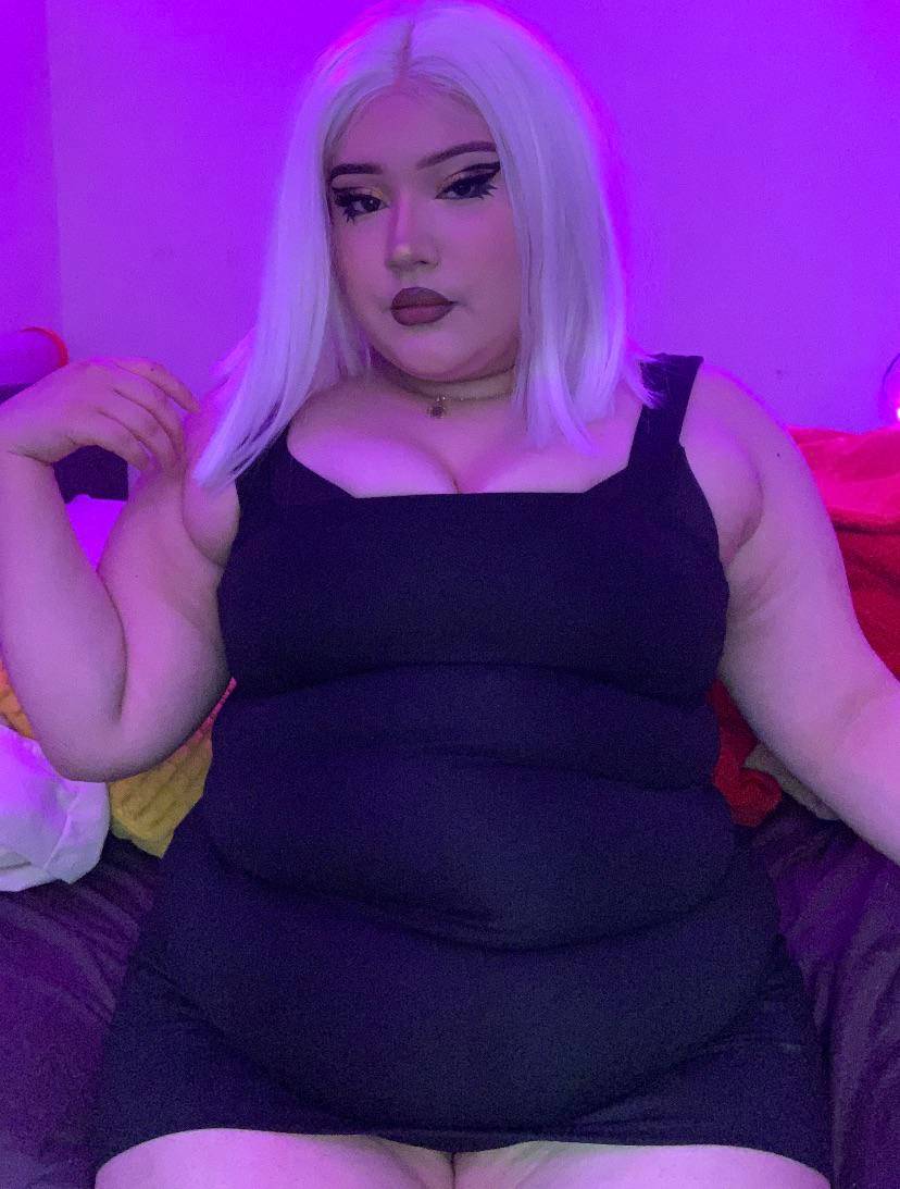 You up? 😋 | Scrolller