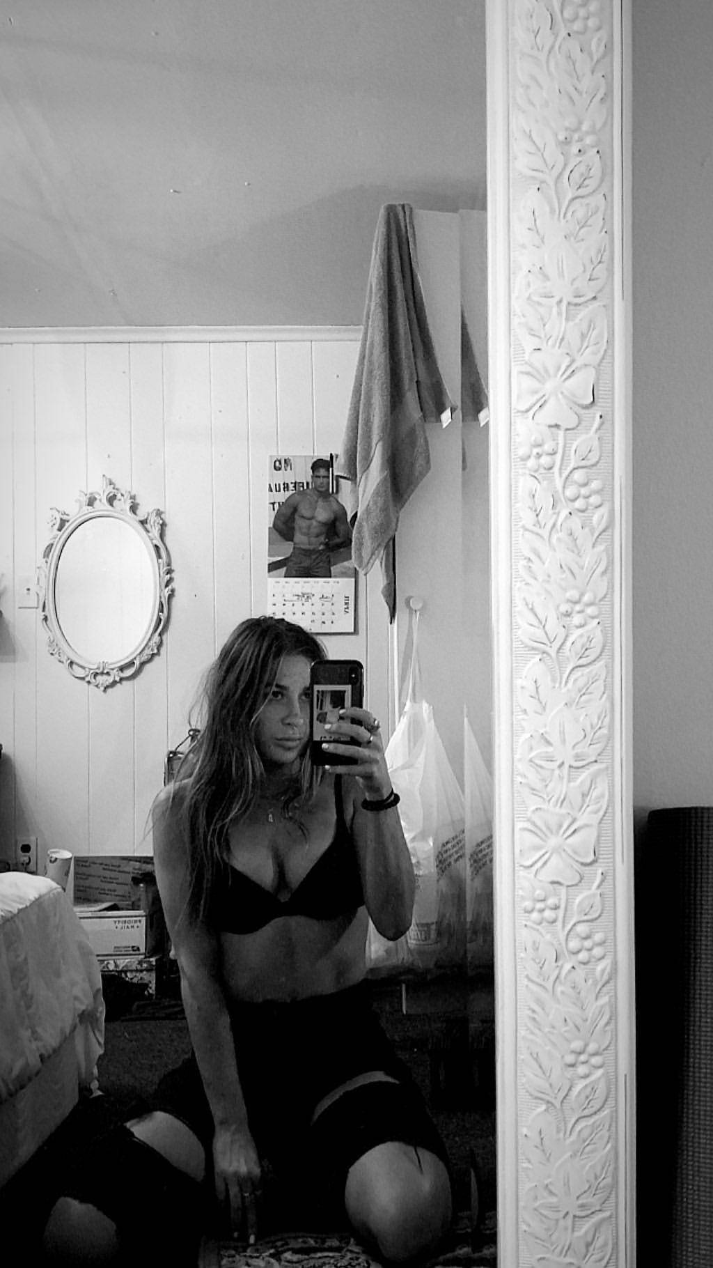 Young_nuttyy (Nut) 05/10/19 (IG STORY) | Scrolller