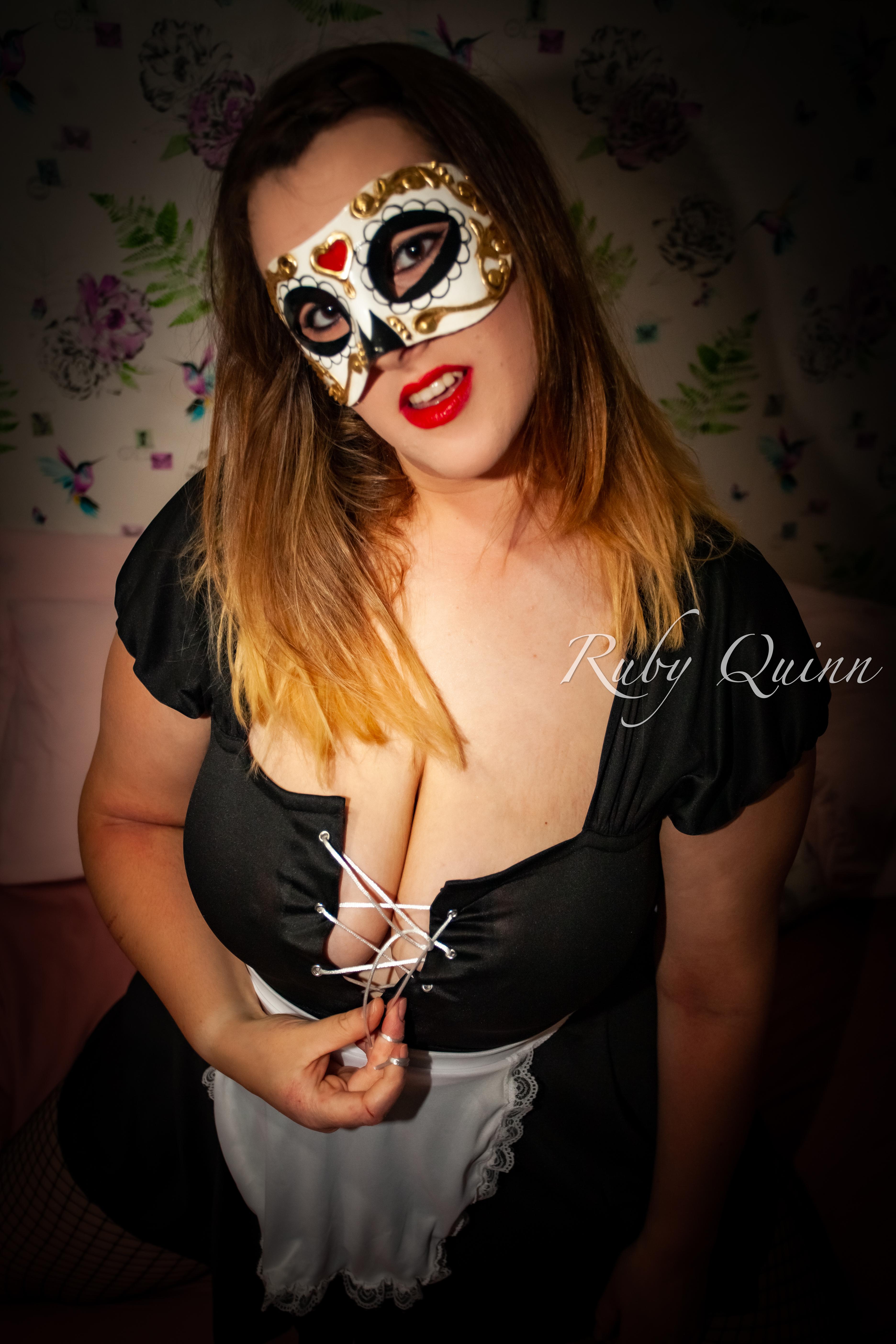 Discover more like BustyNaturals: Your busty maid is here to serve you! Or is it service you? I ...