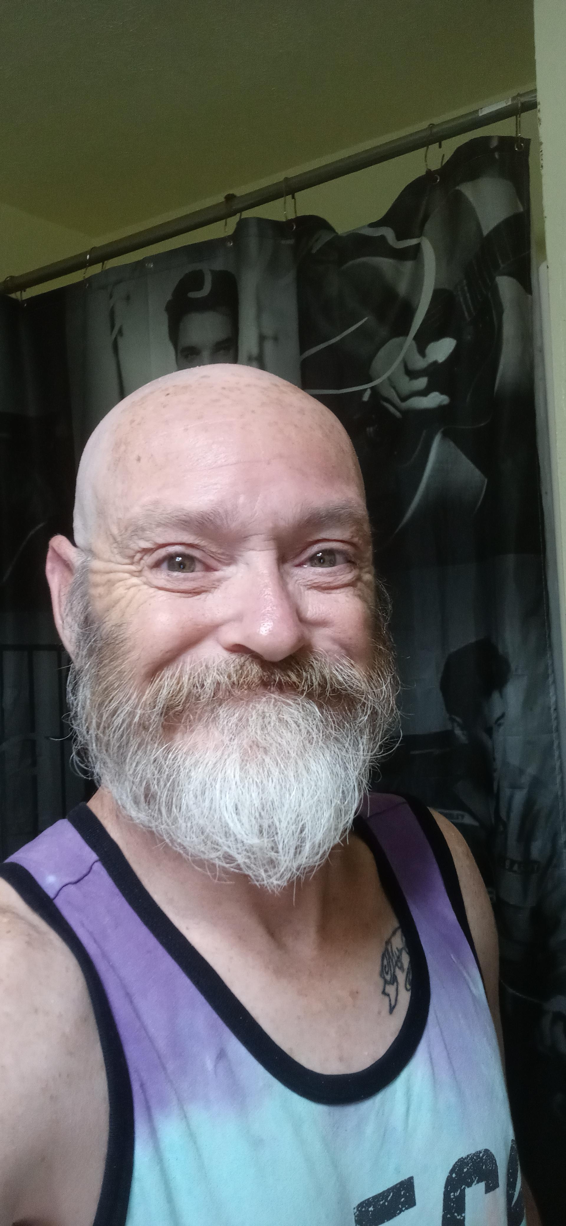 Your Typical Dad Selfie I Swear I Was Handsome In My 20s 😆 Over 18 Yeah Im 45 But Looks A Few