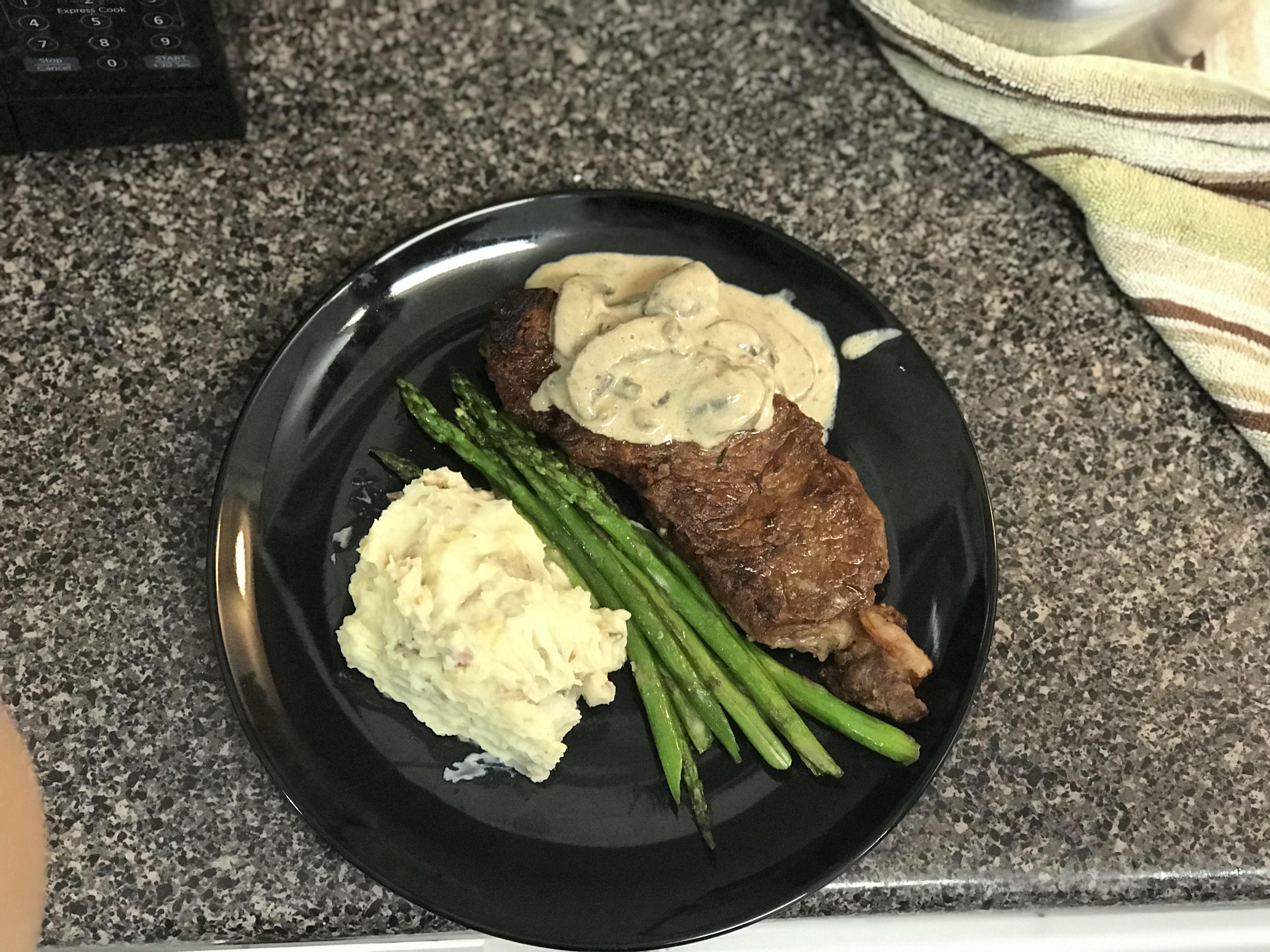 Yummy dinner | Scrolller