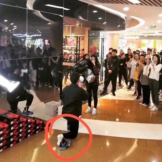 Discover Amazing Sneaker Images & Videos on Scrolller | Scrolller