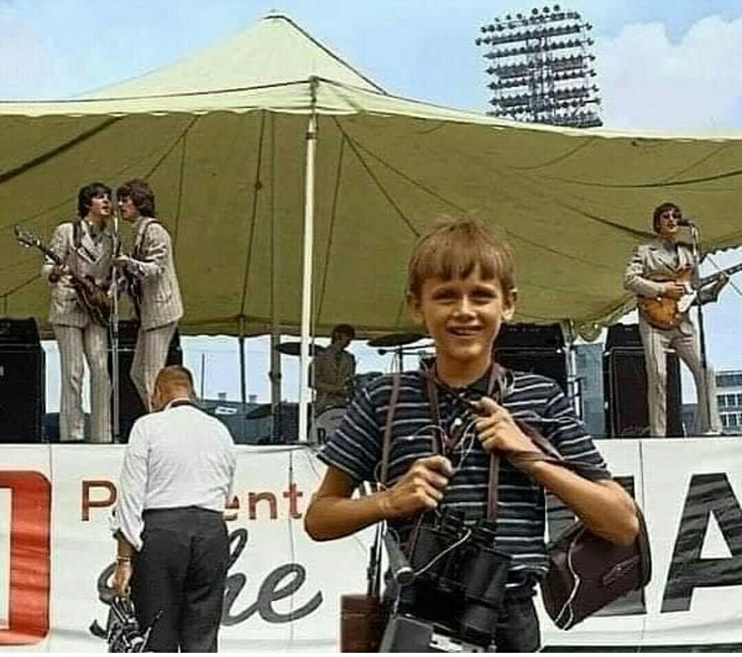 10 feet away. | Scrolller