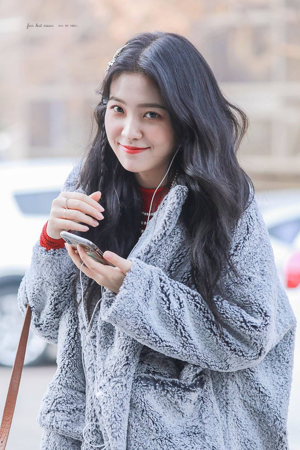 190228 Yeri | Scrolller