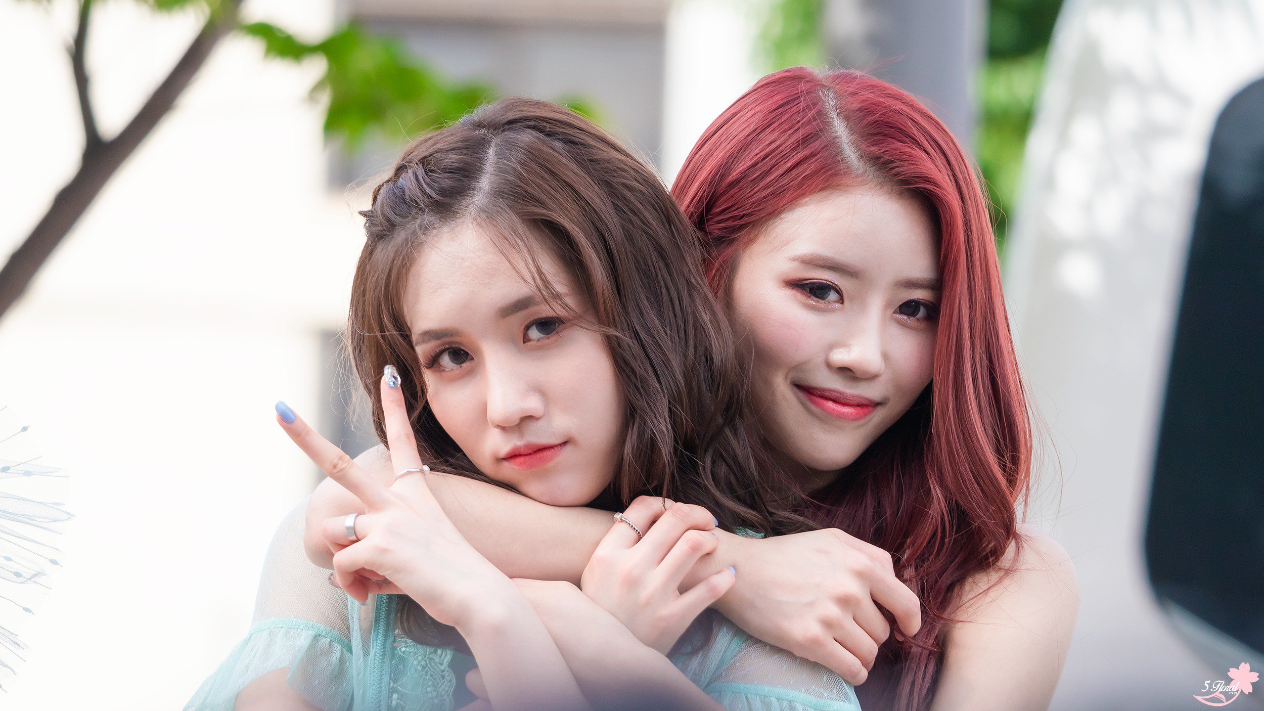 190525 Mijoo & Jin | Scrolller