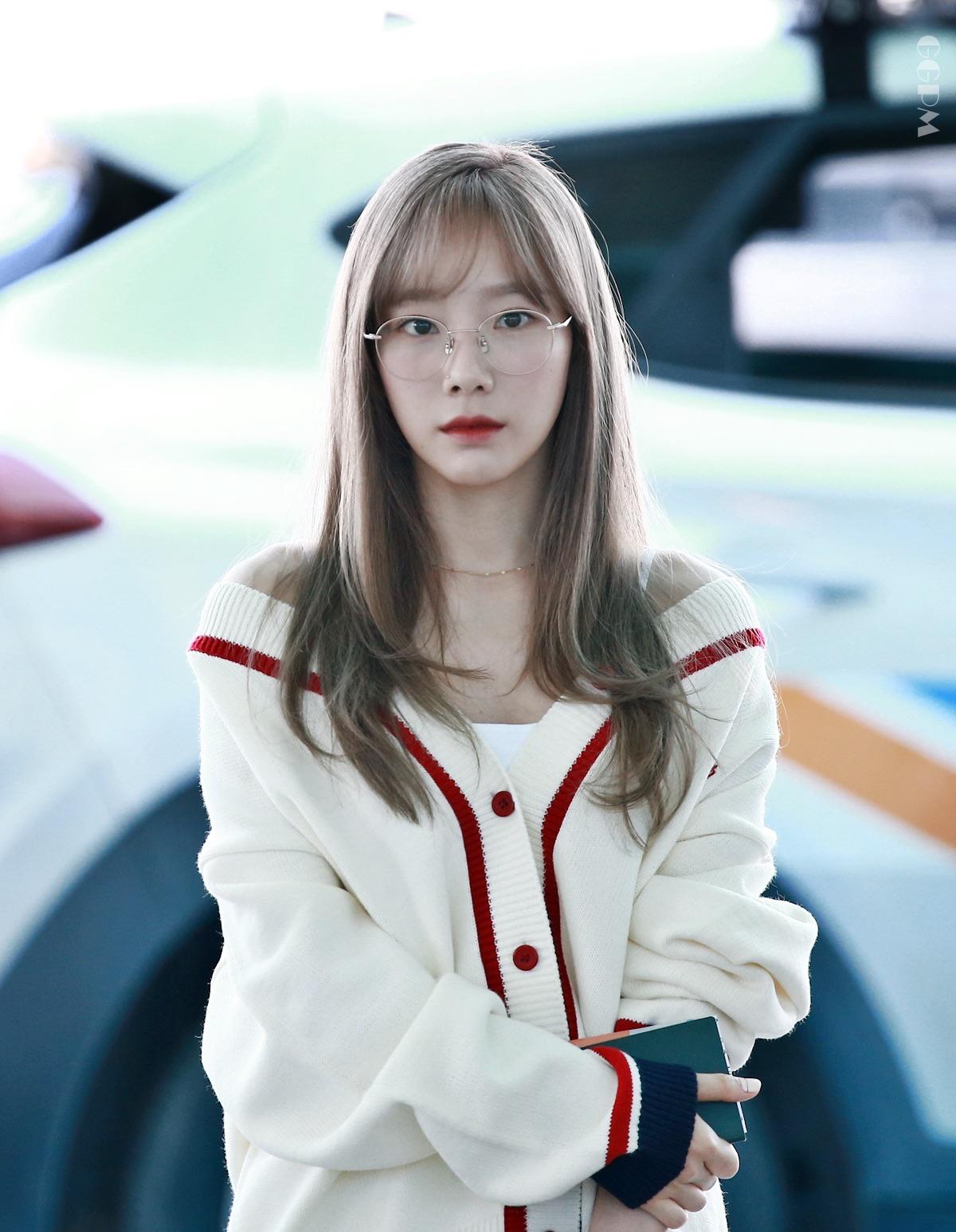 190830 Taeyeon | Scrolller
