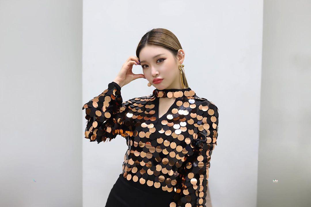 191013 Chungha Instagram Update | Scrolller