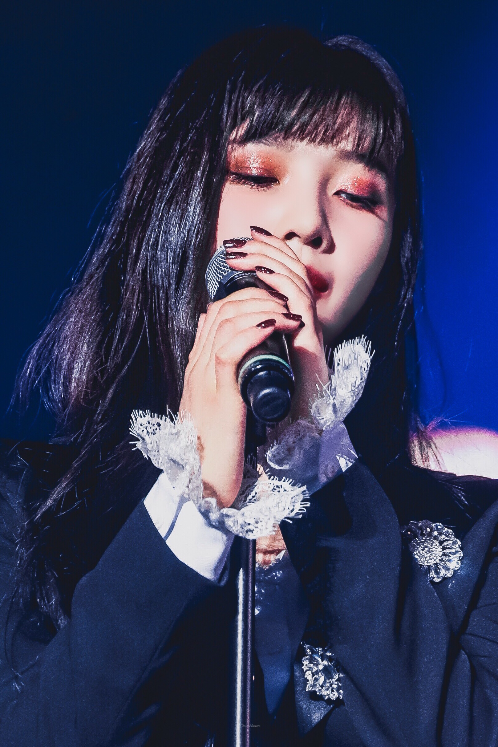 191123 Joy | Scrolller