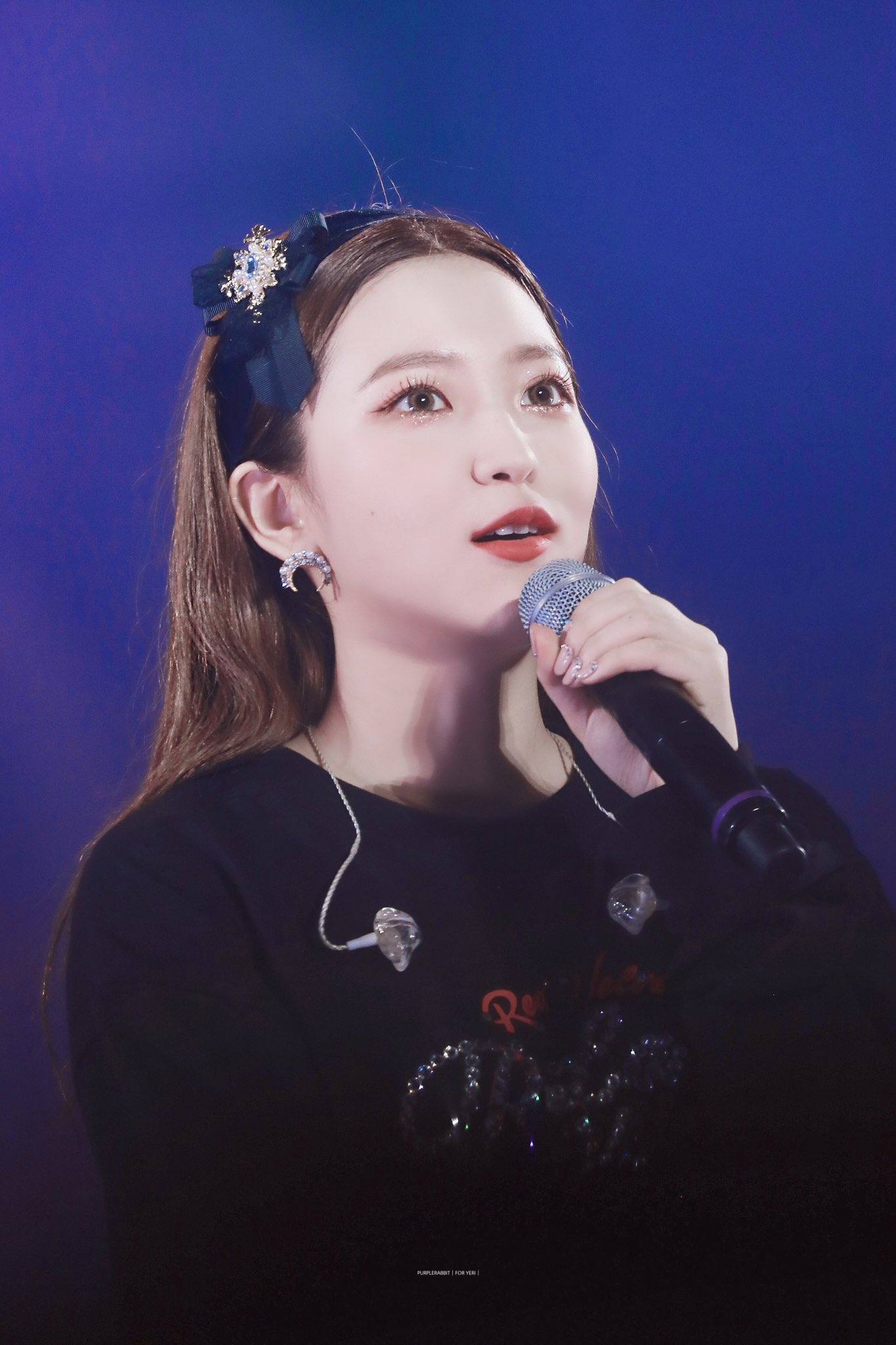 191123 Yeri | Scrolller