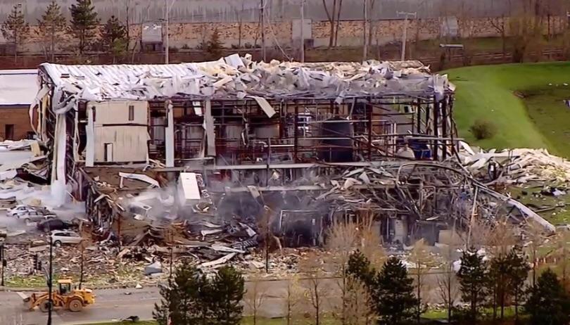 2 DEAD, 2 MISSING AFTER WAUKEGAN INDUSTRIAL PLANT EXPLOSION | Scrolller