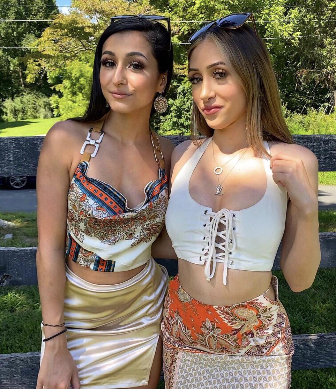 [2] sisters | Scrolller