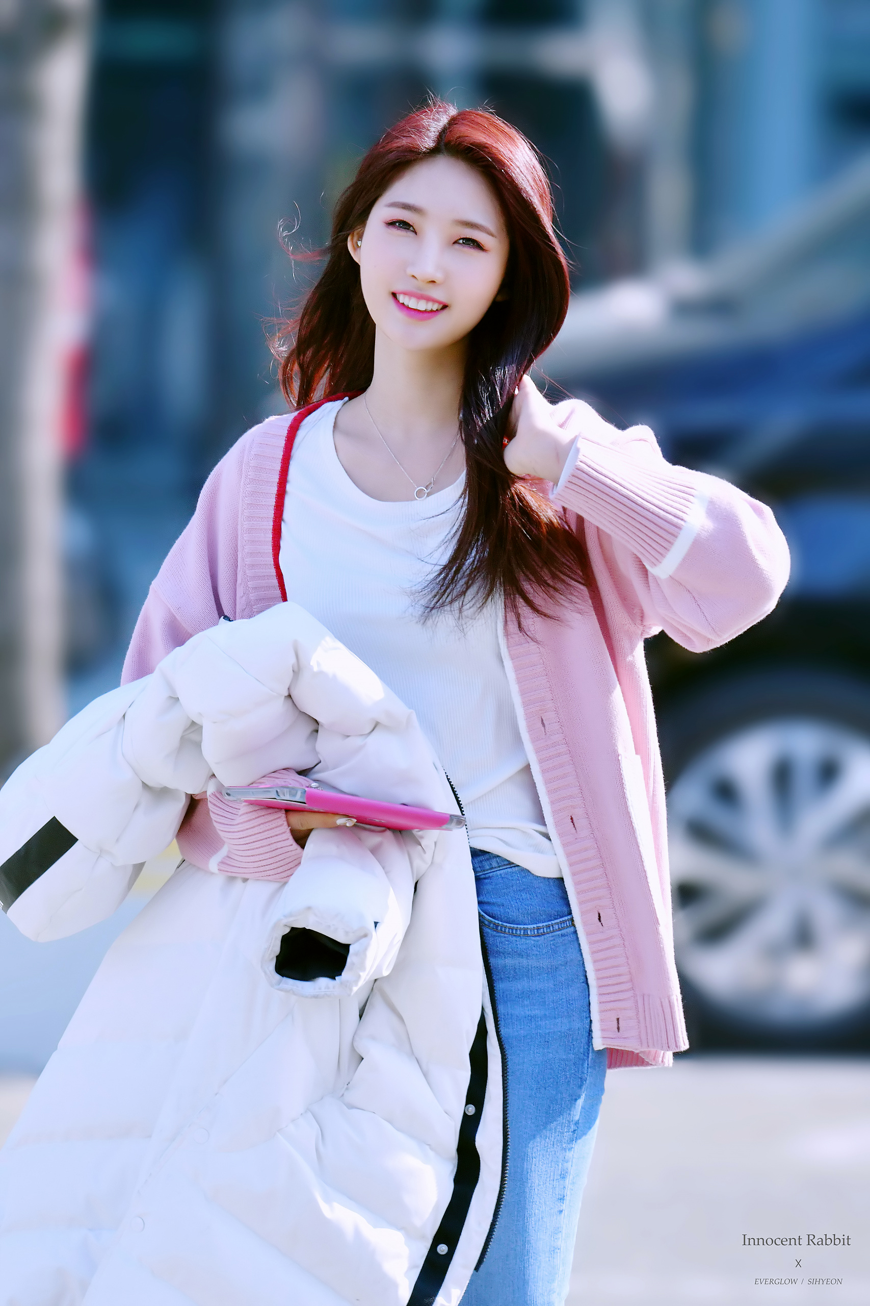 200211 Sihyeon | Scrolller