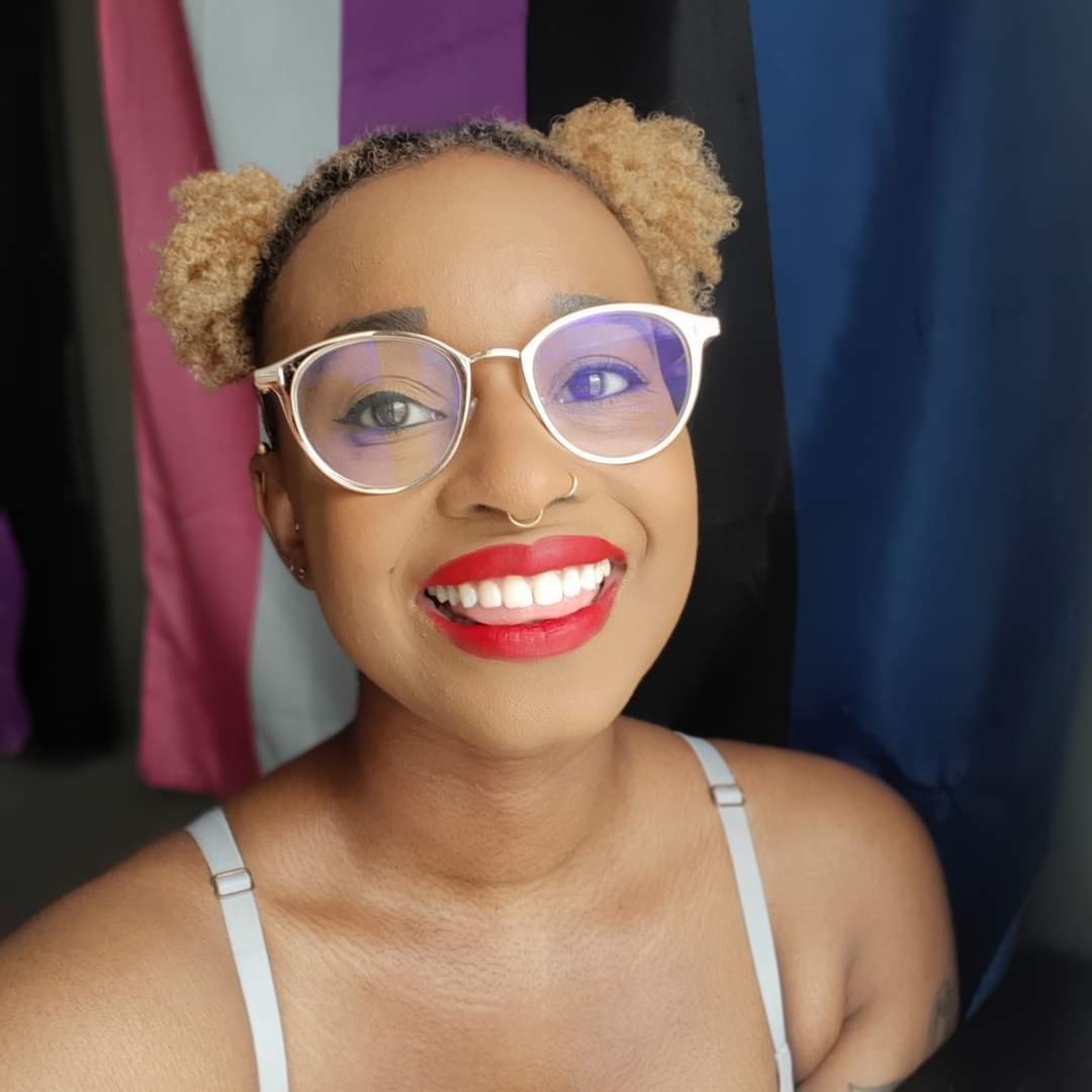 23 nonbinary | Scrolller