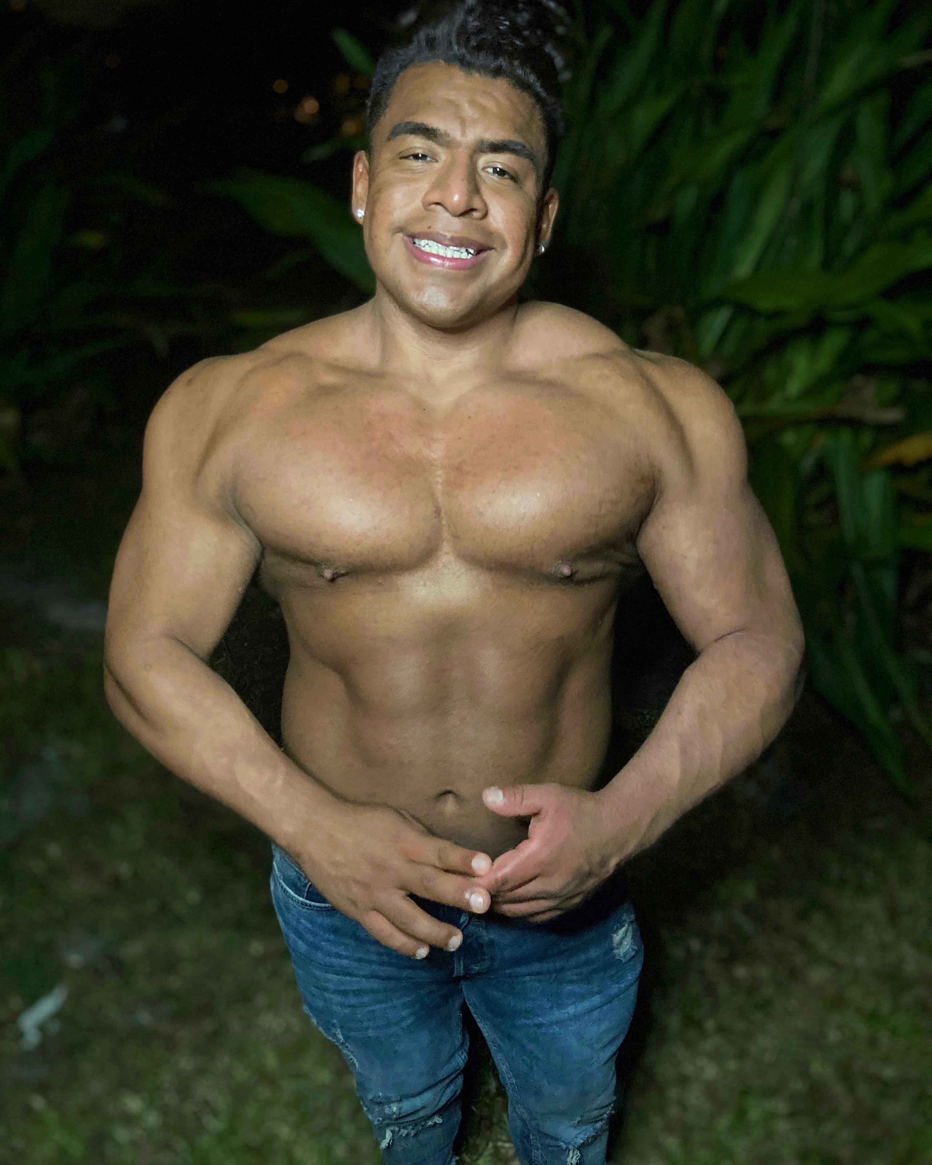 Discover more like Manlove: 25/ Latino/ Alpha god and Related Content | Scrolller