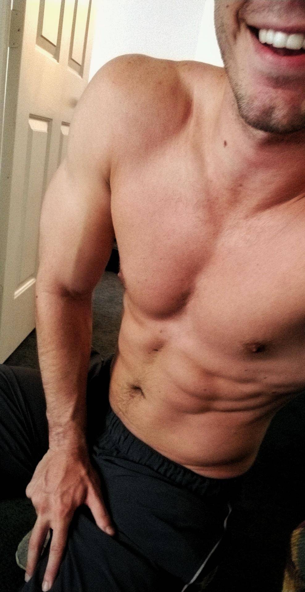 26[M4M] Looking for a fit, hung, young guy that can host. Bonus for twinks 😄 | Scrolller