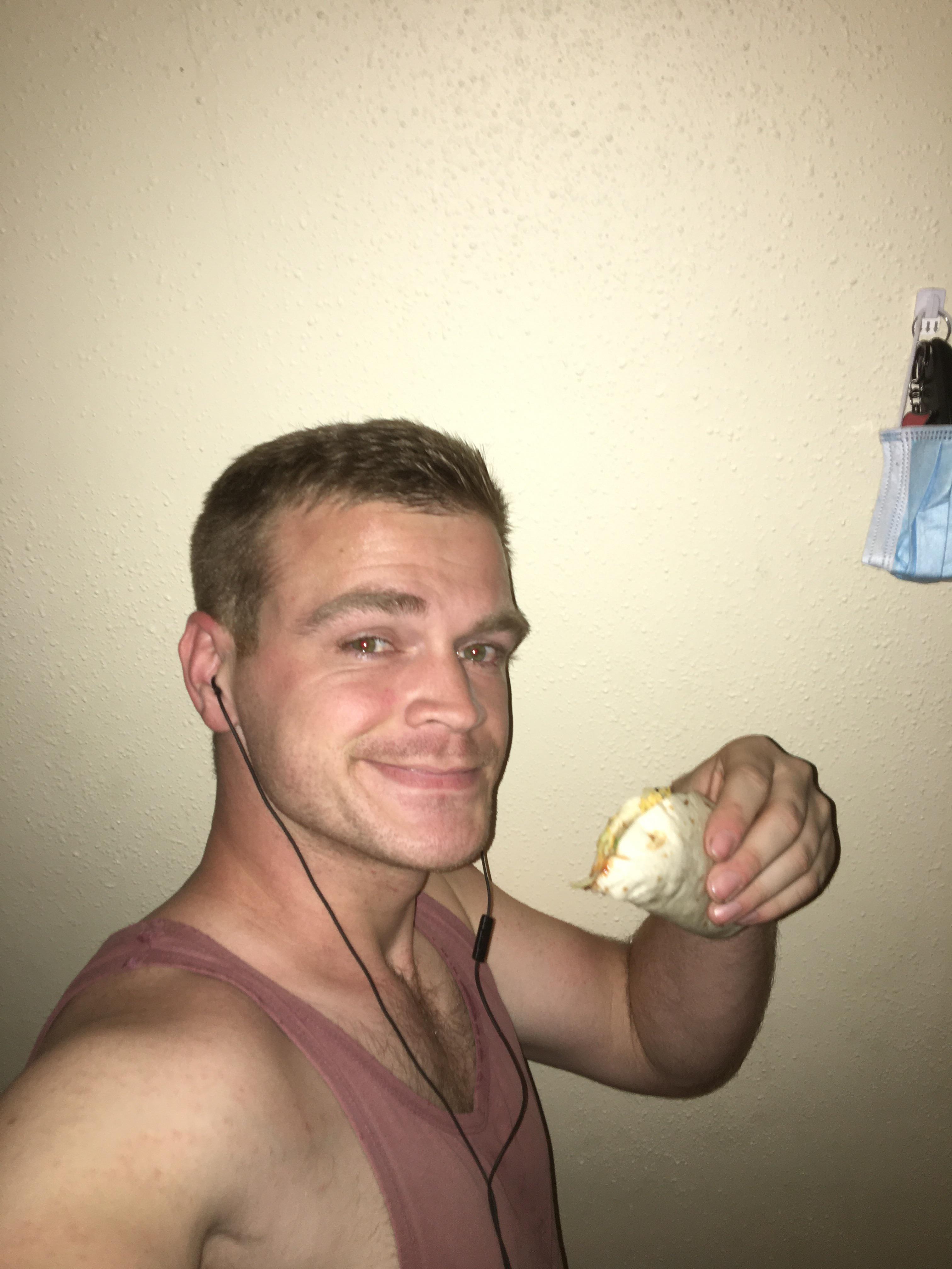 [28] just a little snack | Scrolller