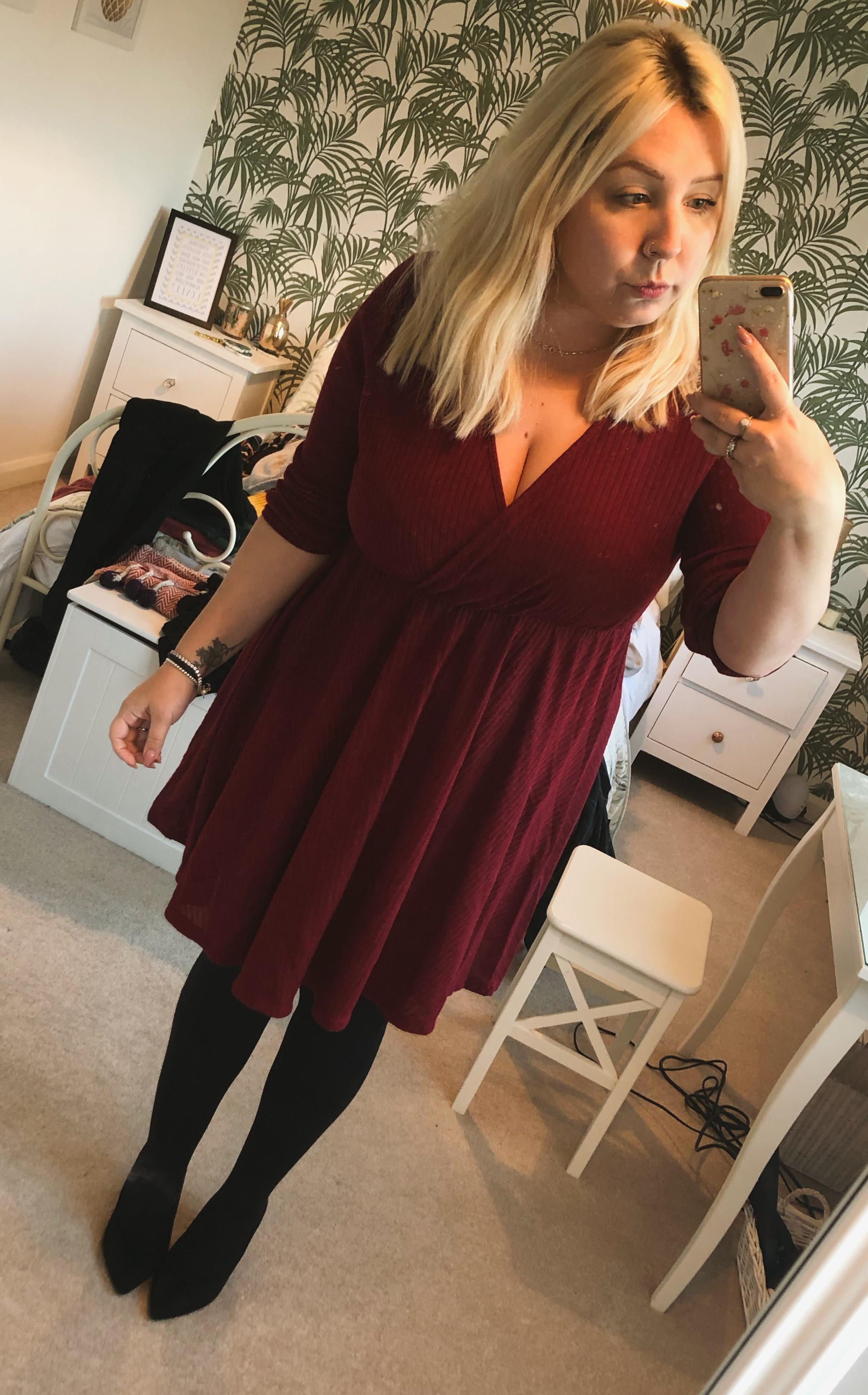 God bless a wrap dress | Scrolller