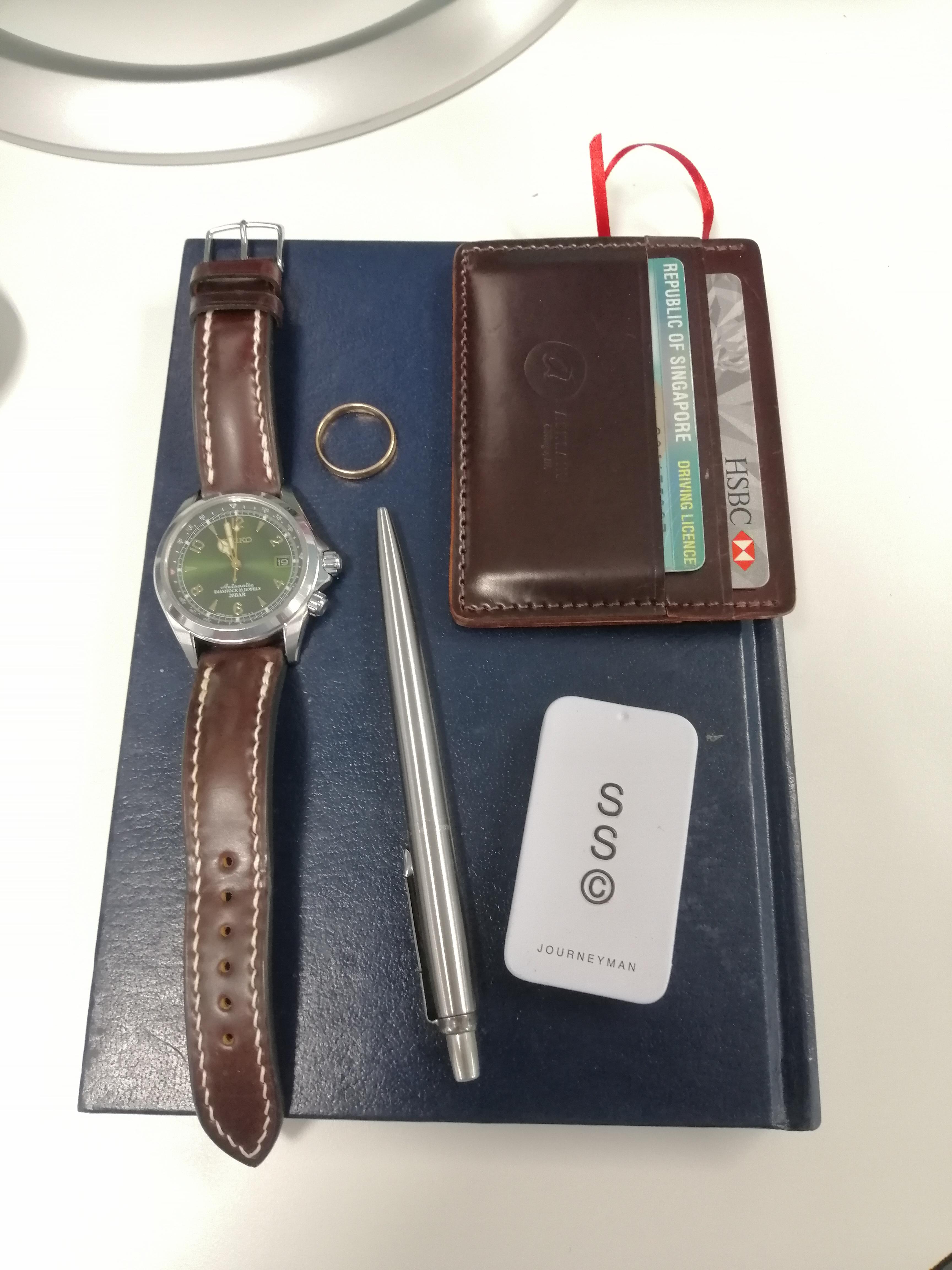36/M/Back to Office Carry | Scrolller