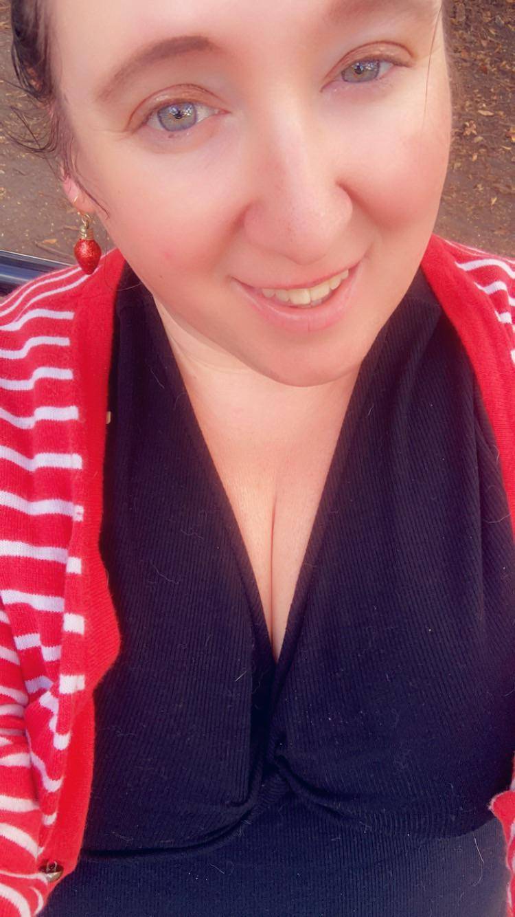 38F Happy Weds! | Scrolller