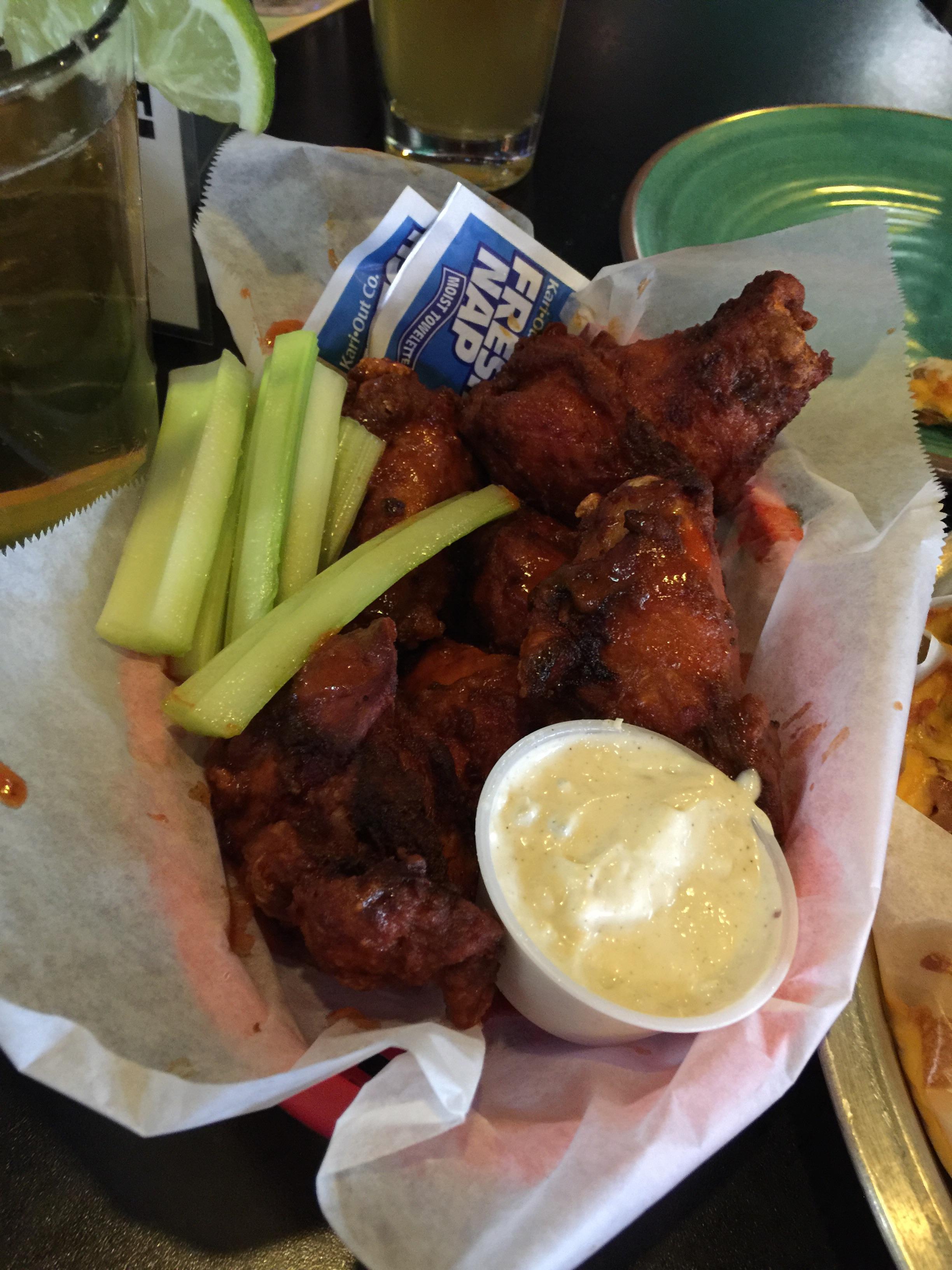 6 Hot - JUMBO 🍗- Penn Hotel - Hershey, PA | Scrolller