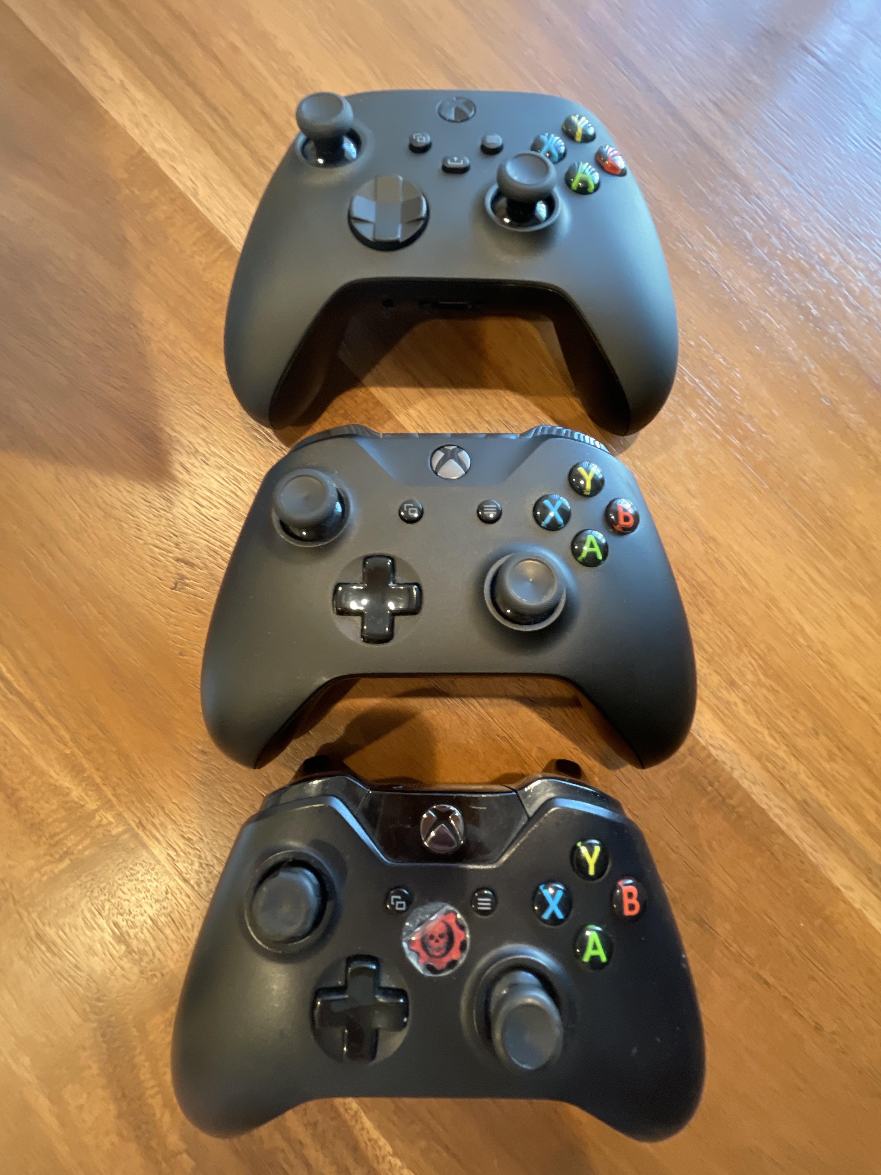 7 years of Xbox Controllers | Scrolller