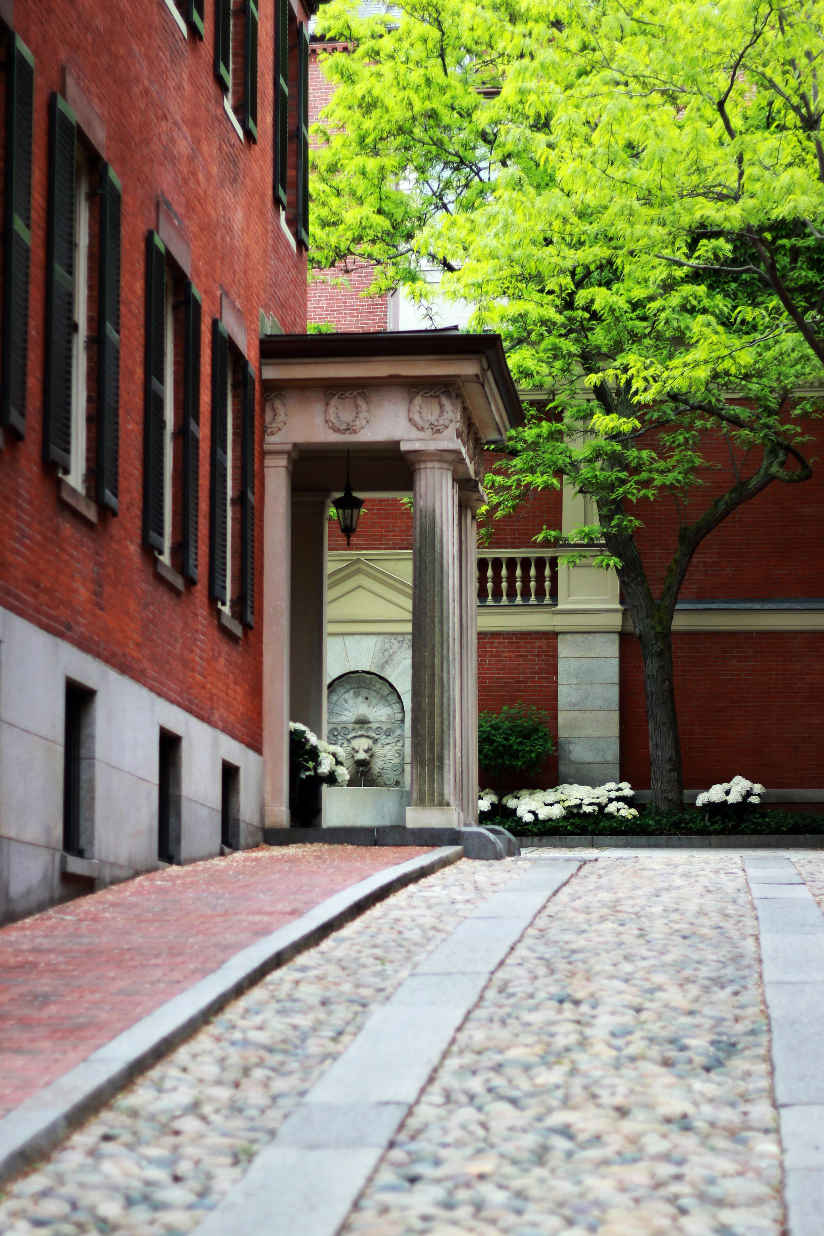 A Brahmin Driveway - Beacon Hill | Scrolller