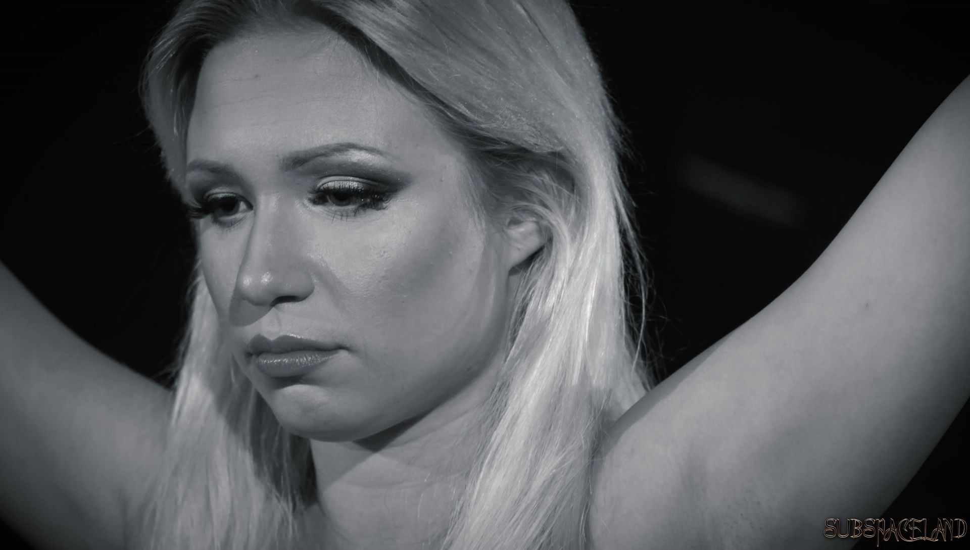 Nobody knows the true pain of a young slave | Scrolller