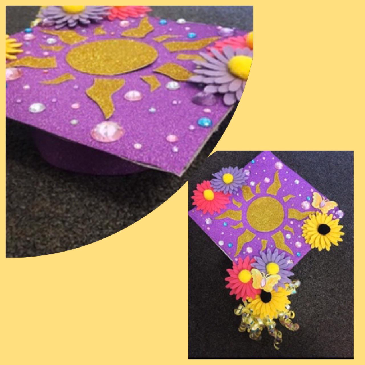 A graduation cap I made for my friend | Scrolller